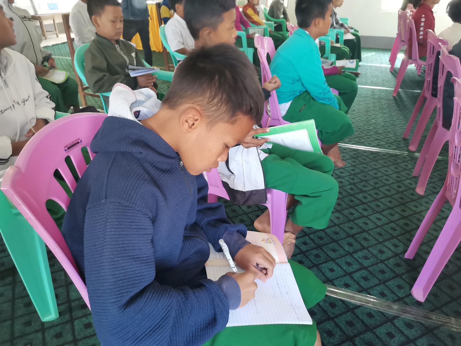 ဝကိုယ်ပိုင်အုပ်ချုပ်ခွင့်ရတိုင်း၊ ဟိုပန်၌ ၁၀၂ မြောက် အမျိုးသားအောင်ပ