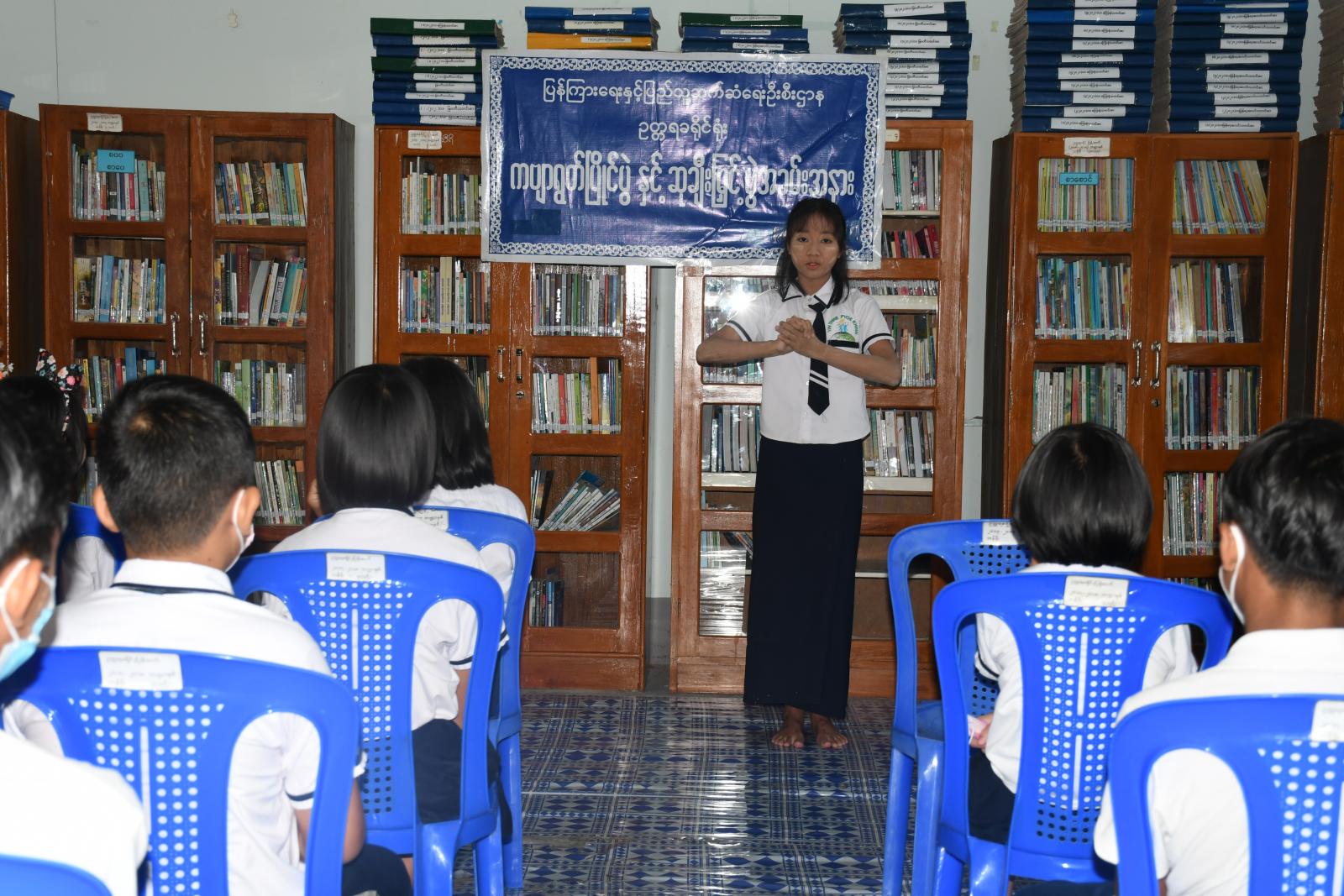 ၇၅ နှစ်မြောက် စိန်ရတုလွတ်လပ်ရေးနေ့ အကြို ကဗျာရွတ်ဆိုပြိုင်ပွဲနှင့်ဆုခ