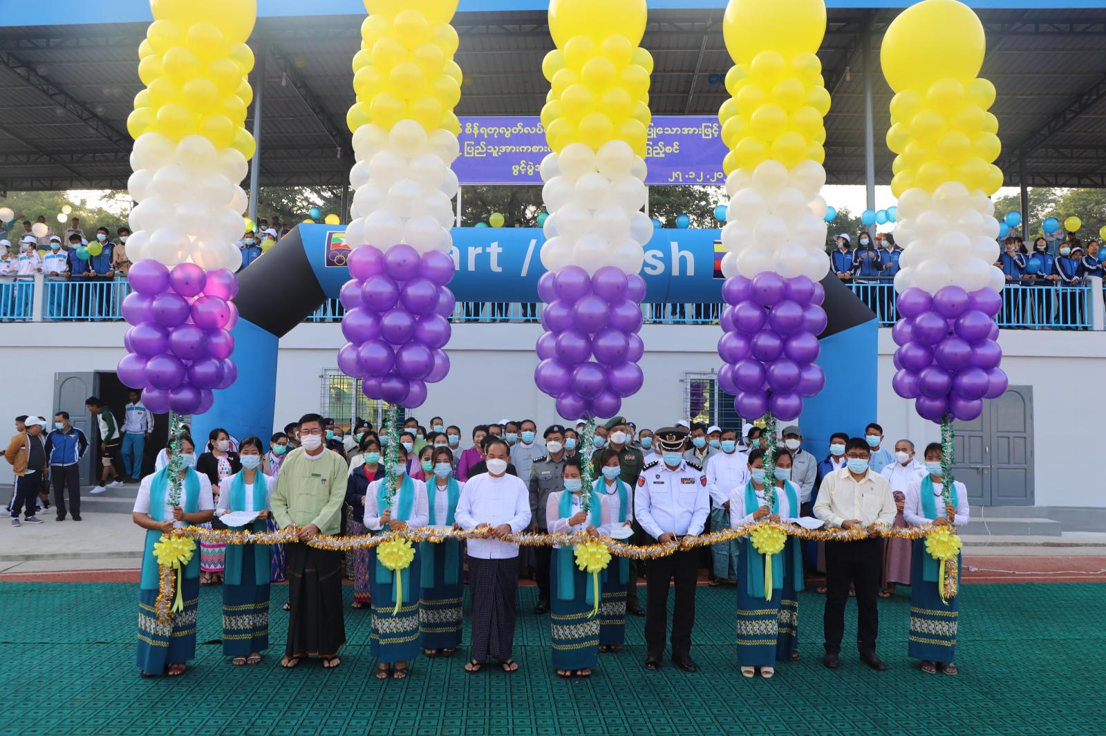 စစ်ကိုင်းတိုင်းဒေသကြီးဝန်ကြီးချုပ် ၇၅ နှစ်မြောက် စိန်ရတုလွတ်လပ