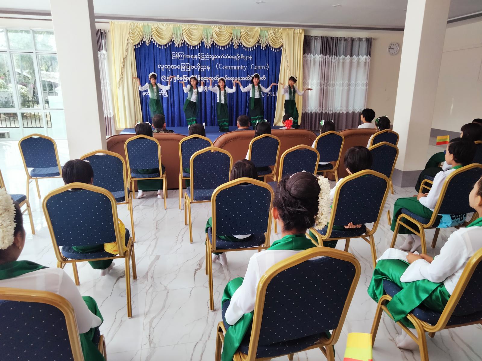 နတ် မောက်မြို့၌ ၇၅ နှစ်မြောက် စိန်ရတုလွတ်လပ်ရေးနေ့အထိမ်းအမှတ် ကဗျာရွတ်ဆိုပြိုင်ပွဲ ကျင်းပ