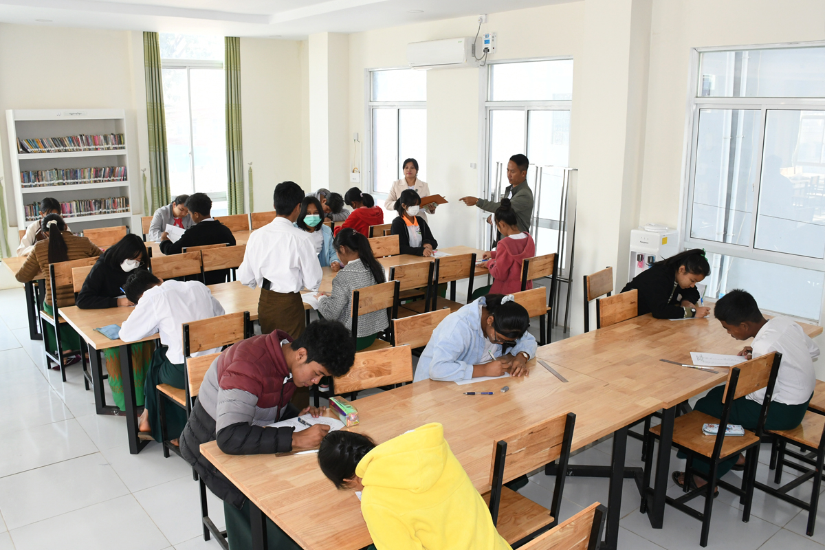 ၇၆ နှစ်မြောက် ပြည်ထောင်စုနေ့အထိမ်းအမှတ် အထက်တန်းအဆင့် စာစီစာကုံးနှင့် စာလုံးပေါင်းသတ်ပုံ အမှန်ရ