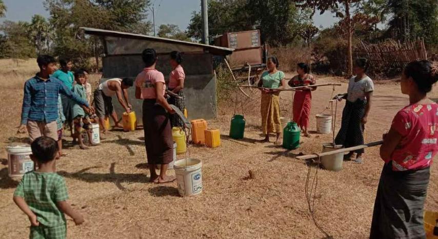 ဝေမျှခြင်းပရဟိတမိသားစုမှ သောက်သုံးရေလိုအပ်နေသည့် ကြက်ကန်တဲတိုက်သို့