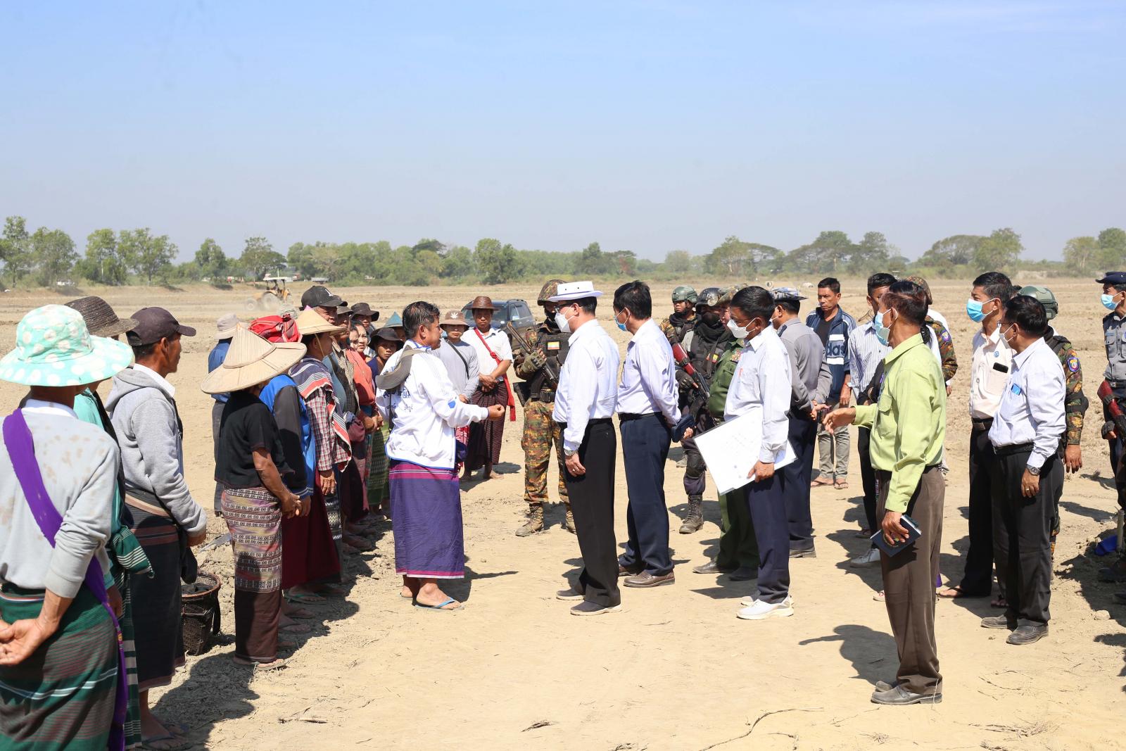 ၇၆ နှစ်မြောက်ပြည်ထောင်စုနေ့ကို ကြိုဆိုဂုဏ်ပြုသောအားဖြင့် ဘားအံမြို့