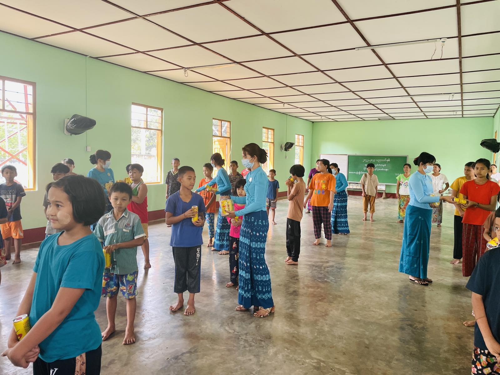 မုဒုံမြို့နယ်၌ အပြည်ပြည်ဆိုင်ရာအမျိုးသမီးများနေ့အထိမ်းအမှတ် အာဟာရများ