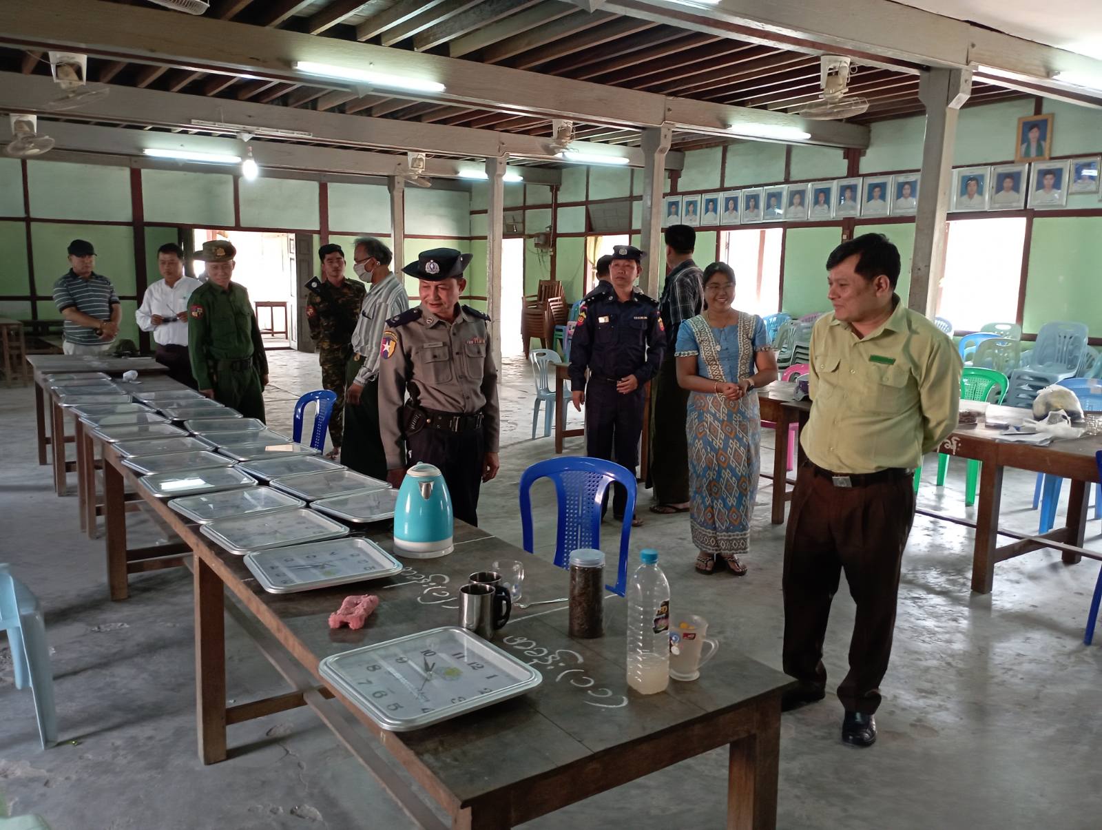 ကန့်ဘလူမြို့ အ ထ က ၁ စာစစ်ဌာန၌ တက္ကသိုလ်ဝင်စာမေးပွဲ ဖြေဆိုရန် ပြင်ဆင