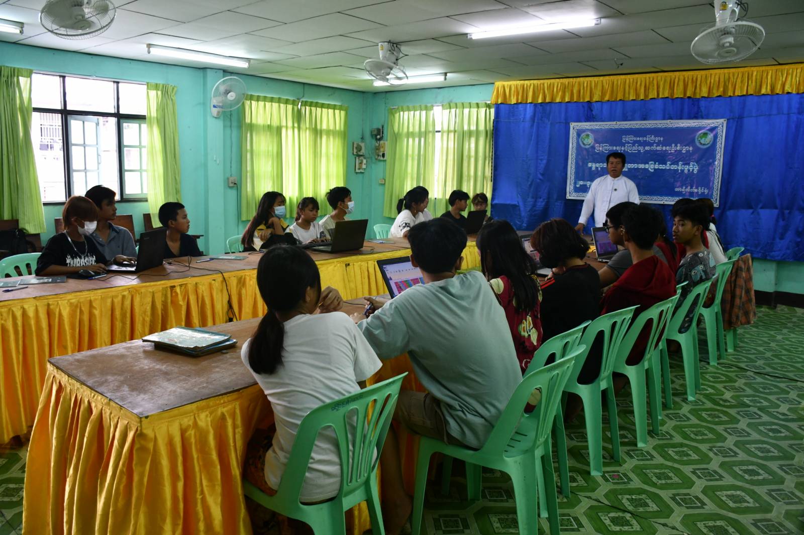 တာချီလိတ်မြို့၌ နွေရာသီ ကွန်ပျူတာအခြေခံသင်တန်း ဖွင့်လှစ် Information