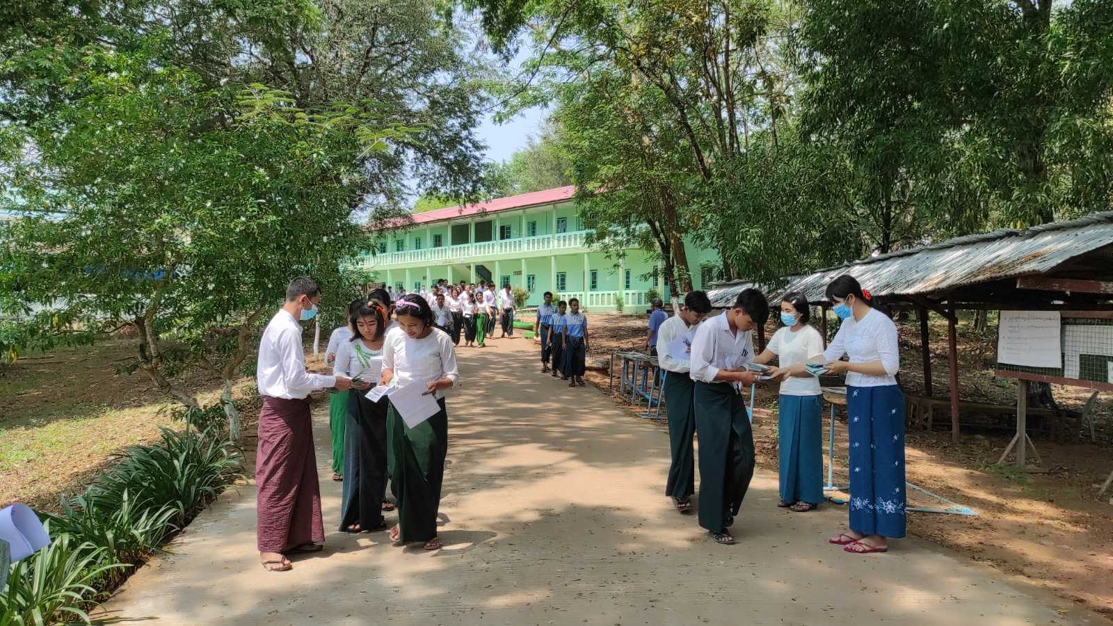 သာပေါင်းမြို့နယ်တွင် ၇၈ နှစ်မြောက် တပ်မတော်နေ့ အထိမ်းအမှတ် သတင်းစကားလက