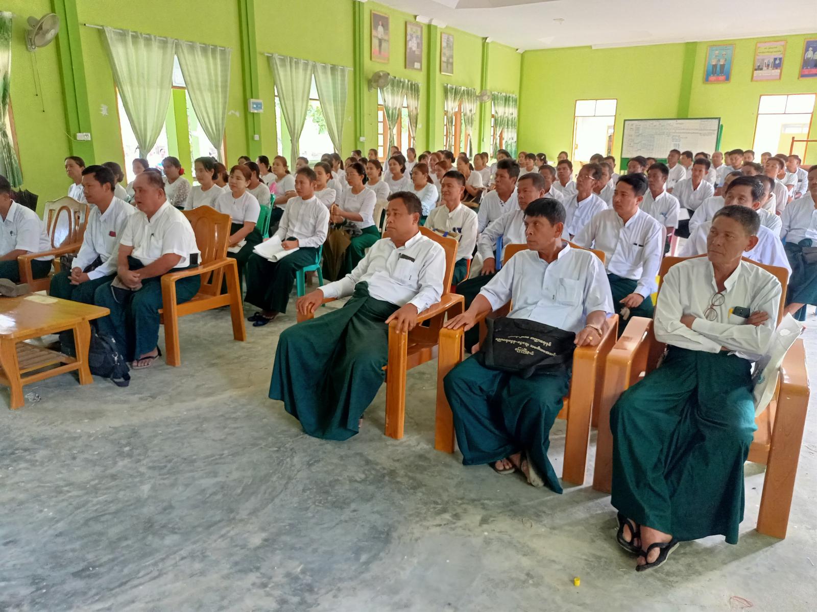 မြေပုံမြို့နယ်၌ မူလတန်းပြဆရာ ဆရာမ ၇၆၇ ဦးတို့အား ဘာသာရပ်စွမ်းရည်မြှင့် သင်တန်းဖွင့်လှစ်ပို့ခ