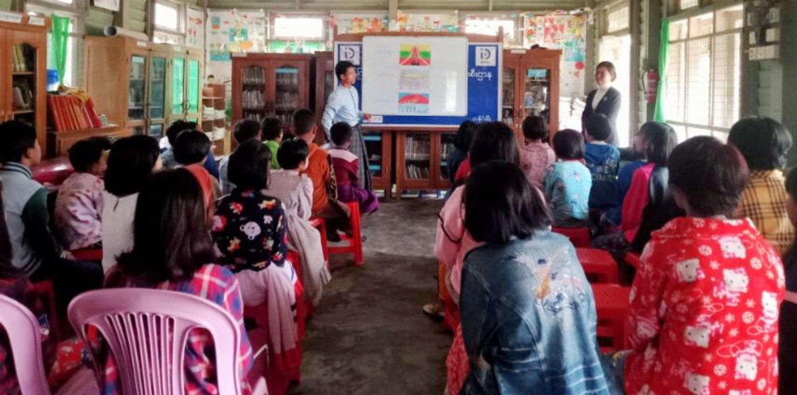တနိုင်းမြို့နယ်တွင် ၇၈ နှစ်မြောက် တပ်မတော်နေ့ အထိမ်းအမှတ် ပန်းချီပ