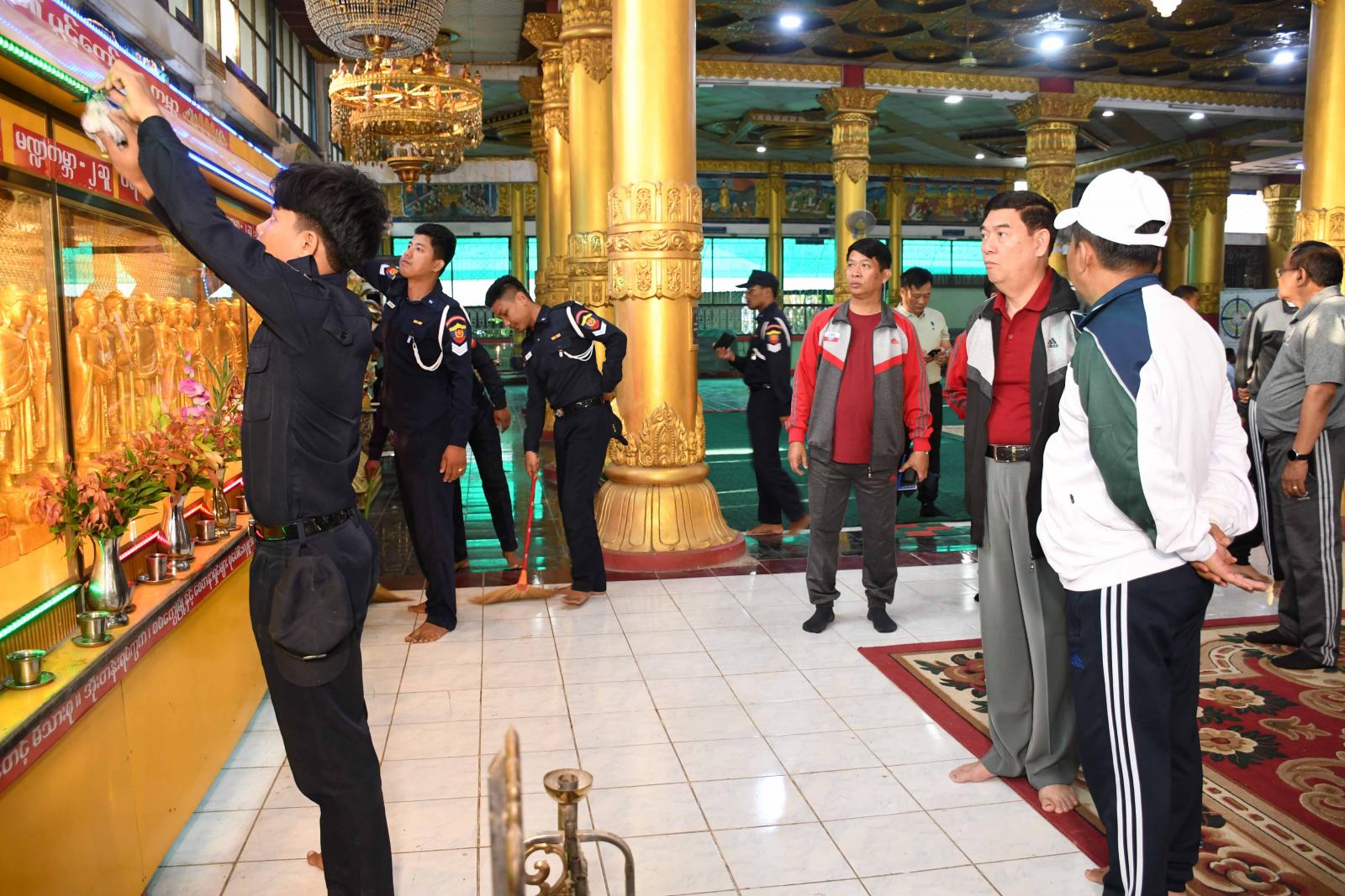 ရခိုင်ပြည်နယ်ဝန်ကြီးချုပ် ဦးထိန်လင်း စစ်တွေမြို့သန့်ရှင်းသာယာလှပရေးအတွက