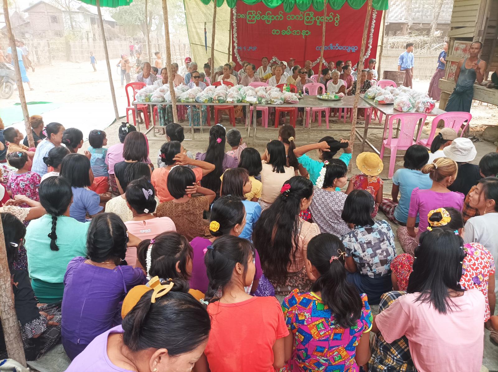 ဆင်ပေါင်ဝဲမြို့နယ် ထူးပေါက်ကျေးရွာ၌ သင်္ကြန်အကျနေ့ ၁၈ ကြိမ်မြောက် သက်က