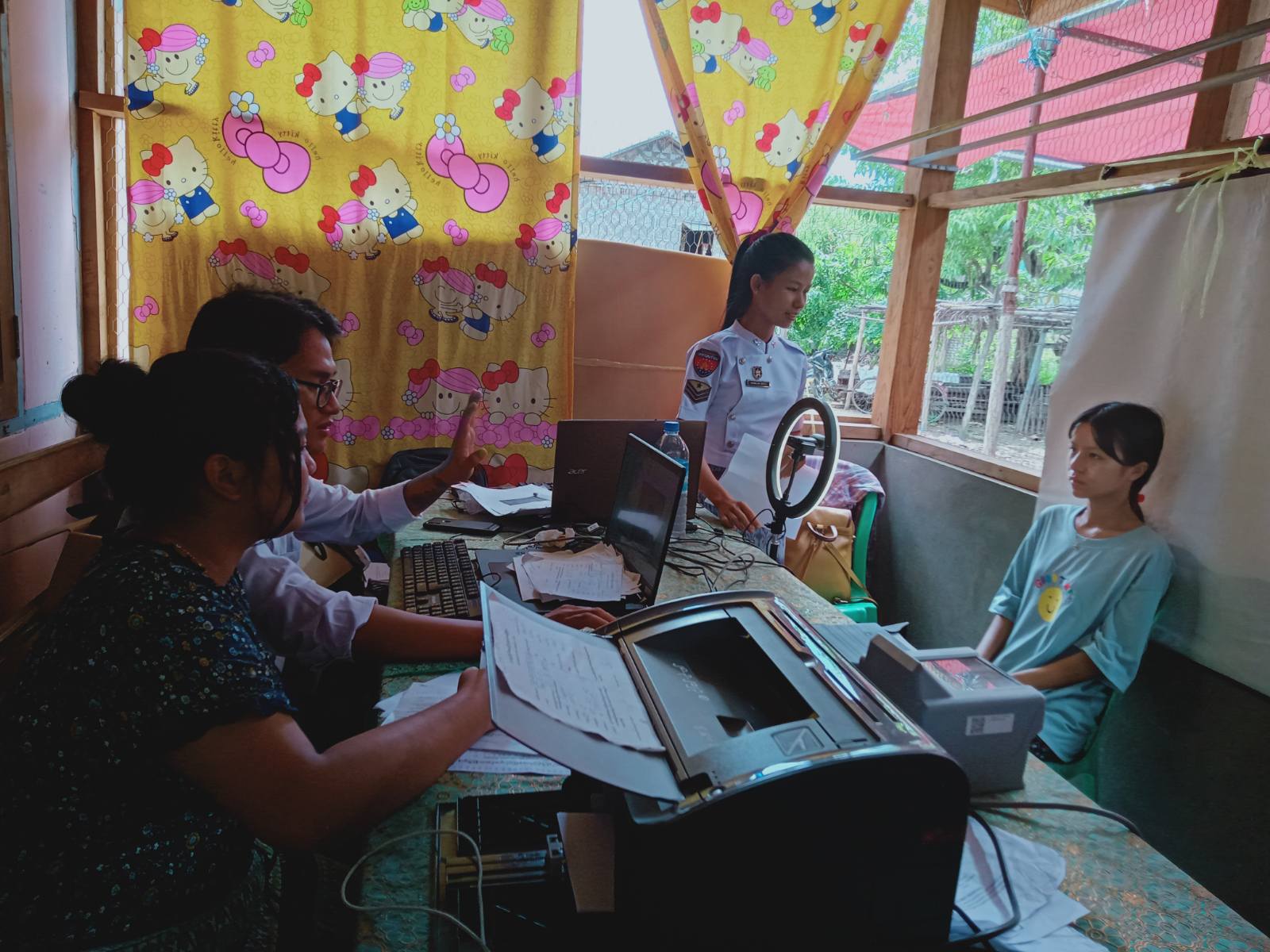 လယ်ဝေးမြို့နယ်အတွင်းရှိ ရပ်ကွက် ကျေးရွာများရှိ ပြည်သူ ၄၆၅ ဦးအား