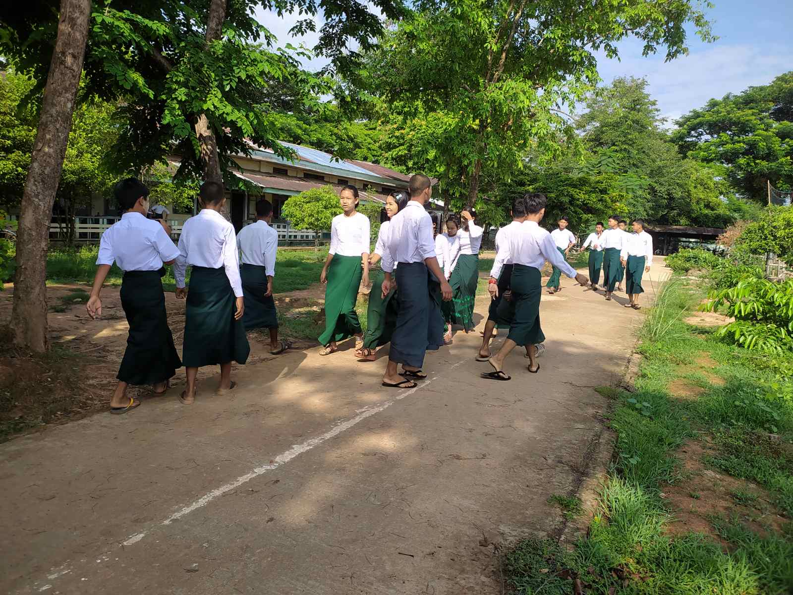 ကဝမြို့နယ်၌ အခြေခံပညာကျောင်းများ စတင်ဖွင့်လှစ် Information And Public