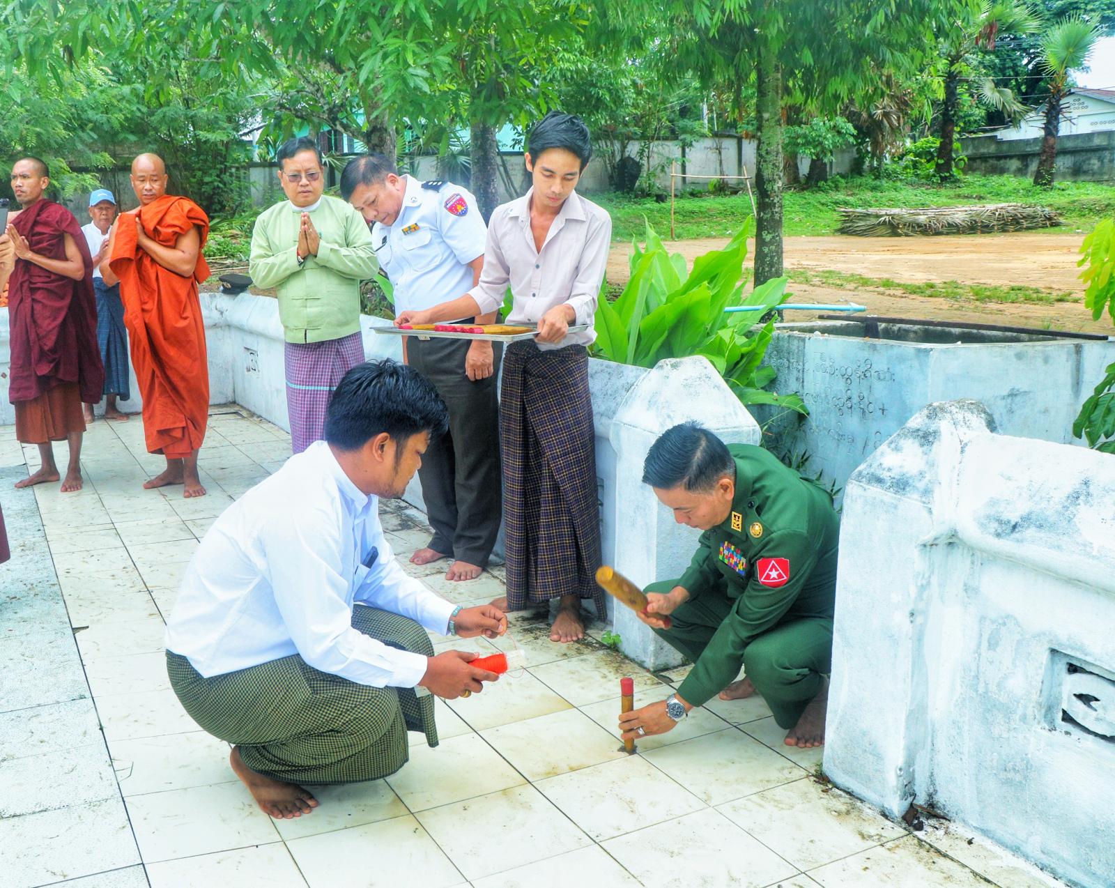 မိုင်းဖြတ်မြို့နယ်၌ အောင်ဇမ္ဗူဆုတောင်းပြည့်စေတီတော်မြတ်ကြီး အသစ်ပြန်လည