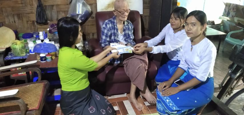 လပွတ္တာမြို့နယ်၌ အသက် ၈၅ နှစ်နှင့် အထက် ဘိုးဘွားများအား လူမှုရေးပင်စင
