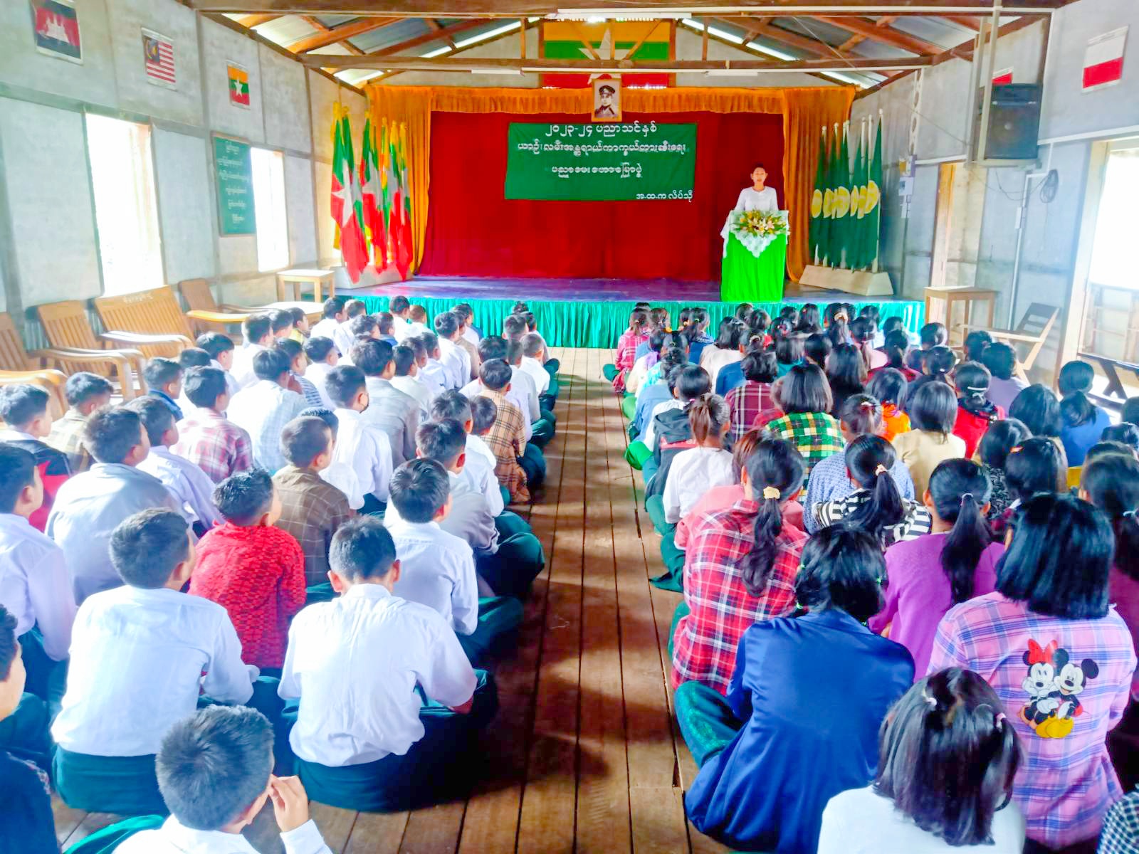 လိပ်သိုမြို့ အခြေခံပညာအထက်တန်းကျောင်း၌ ယာဉ်၊ လမ်းအန္တရာယ် တားဆီးကာကွယ