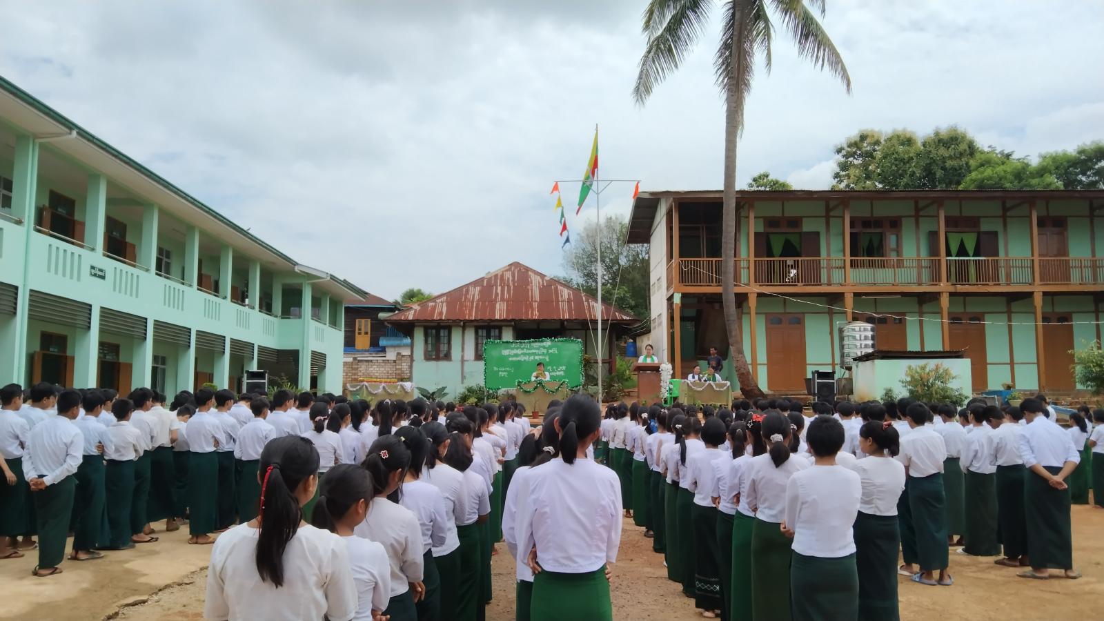 နမ္မတူမြို့နယ် အမှတ်၂ အခြေခံပညာအထက်တန်းကျောင်း၌ ၇၆နှစ်မြောက် အာဇာနည်နေ့ အထိမ်းအမှတ