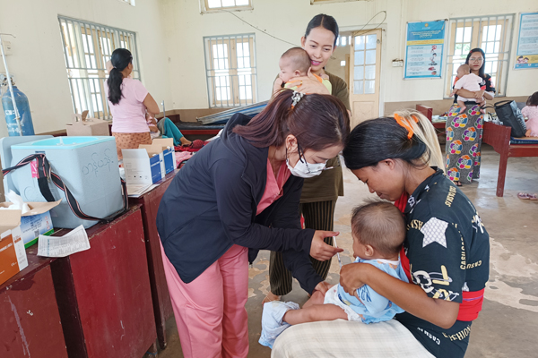 တန့်ယန်းမြို့နယ်တွင် မွေးကင်းစမှ အသက် ၂ နှစ်အောက် ကလေးငယ်များအား ကာကွယ