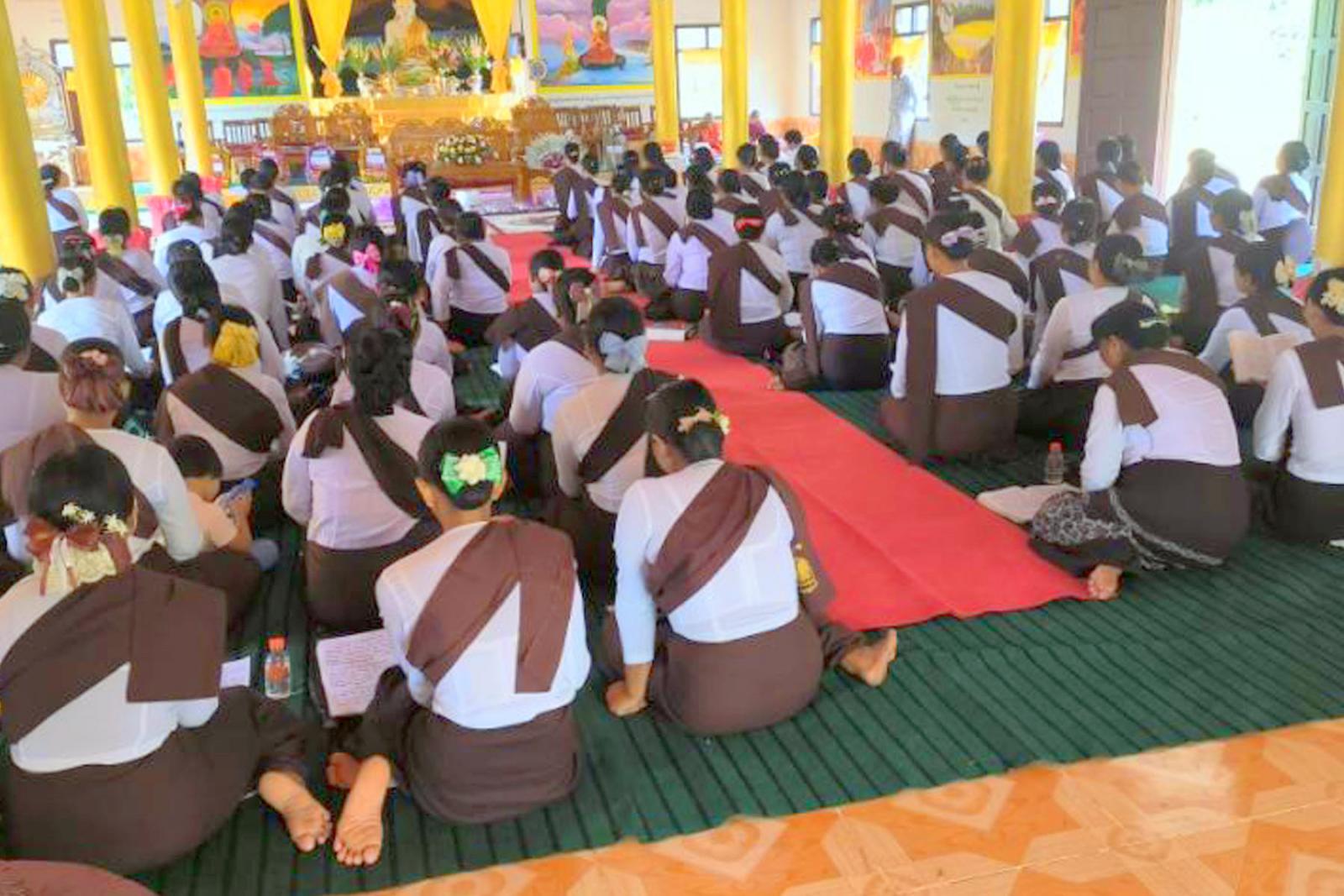 မိုင်းယောင်းမြို့နယ်တွင် ထေရဝါဒဗုဒ္ဓသာသနာပြု ဗဟို ကျောင်းဆရာတော်၏ ဝိဇာတ မွေးနေ့မင်္ဂလာကျင်းပ