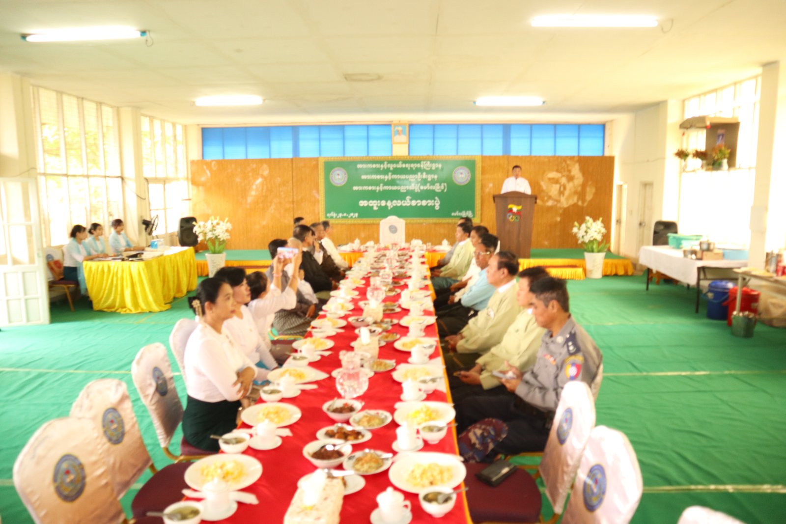 မွန်ပြည်နယ်ဝန်ကြီးချုပ် ဦးအောင်ကြည်သိန်း အားကစားနှင့်ကာယပညာသိပ္ပံ မော
