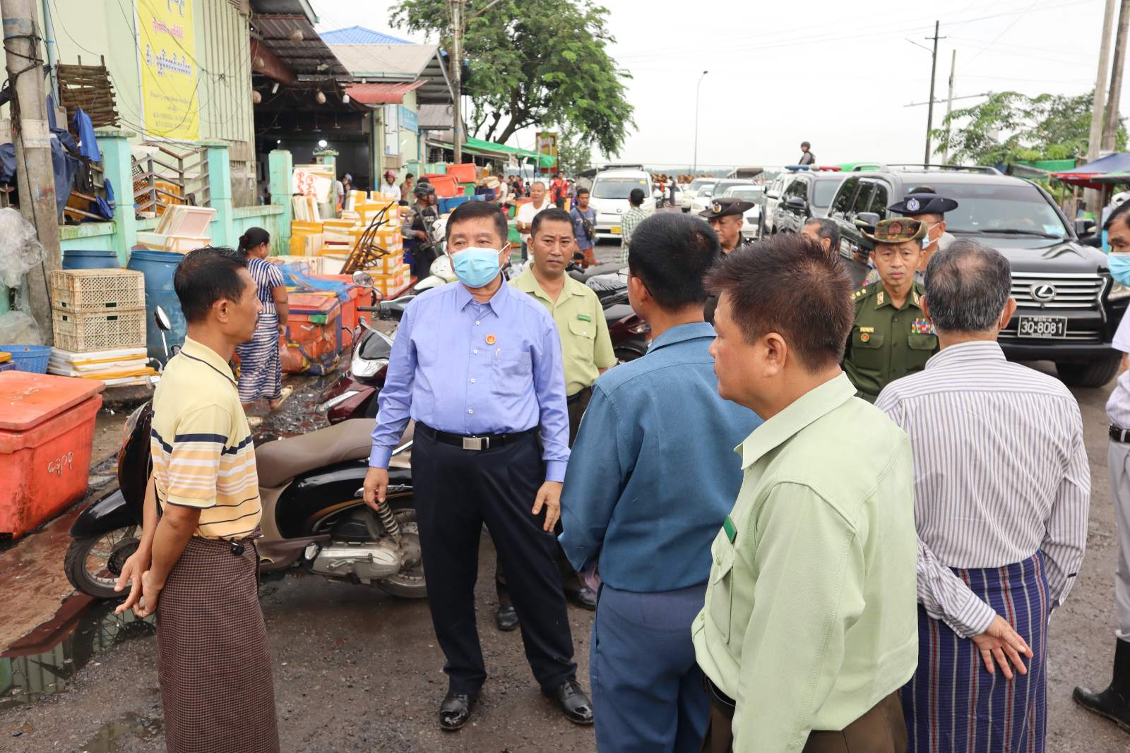 မွန်ပြည်နယ်ဝန်ကြီးချုပ် ဦးအောင်ကြည်သိန်းကျောင်းအကျိုးပြု စုပေါင်းသန့်ရ