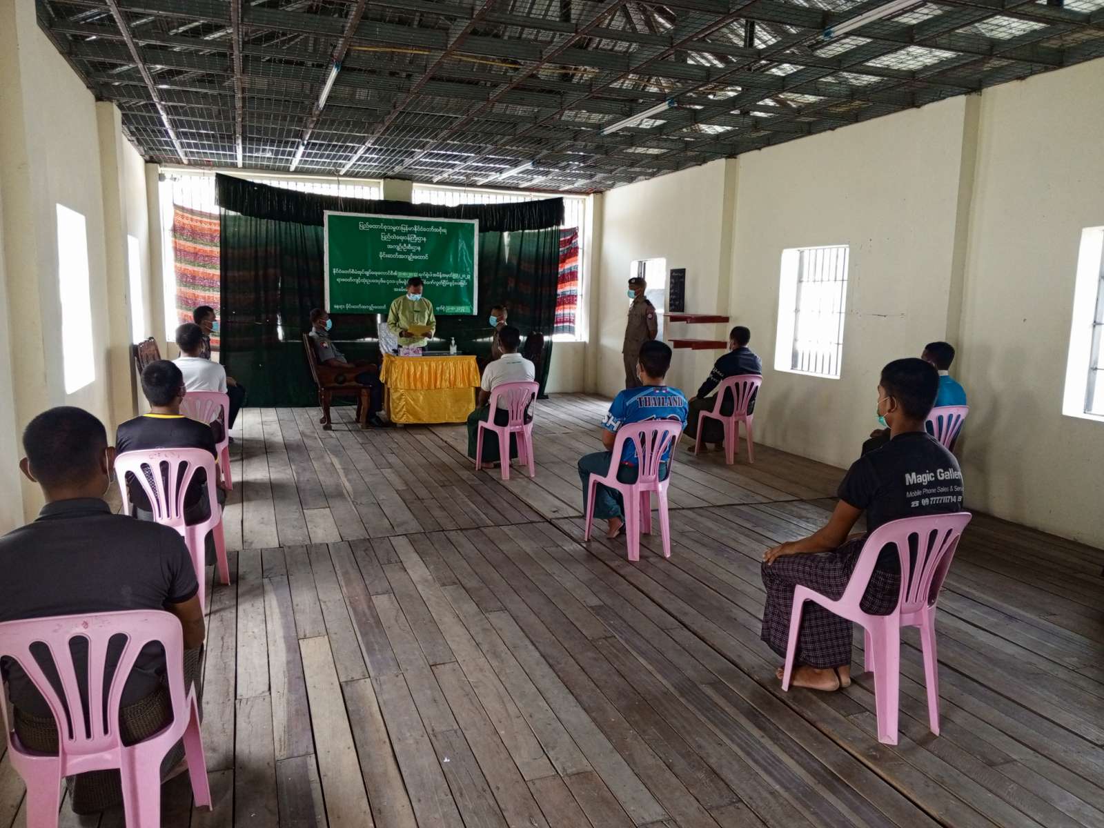 မိုင်းဆတ်မြို့ အကျဉ်းထောင်၌ ပြစ်ဒဏ်ကျခံလျက်ရှိသော အကျဉ်းသား ၉ ဦး ပြစ