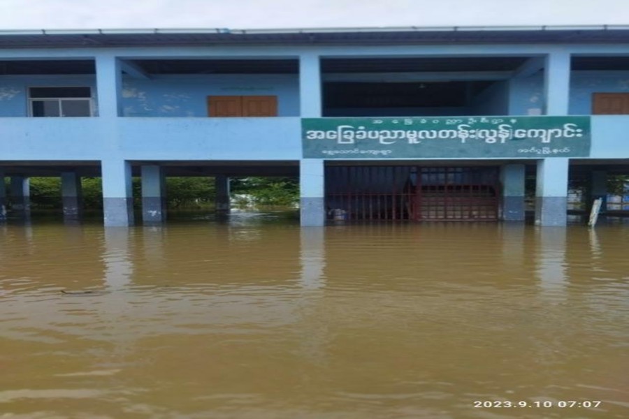 အင်္ဂပူမြို့နယ်တွင် ဧရာဝတီမြစ်ရေနှင့် ငဝန်မြစ်ရေဝင်ရောက်သဖြင့် အခ