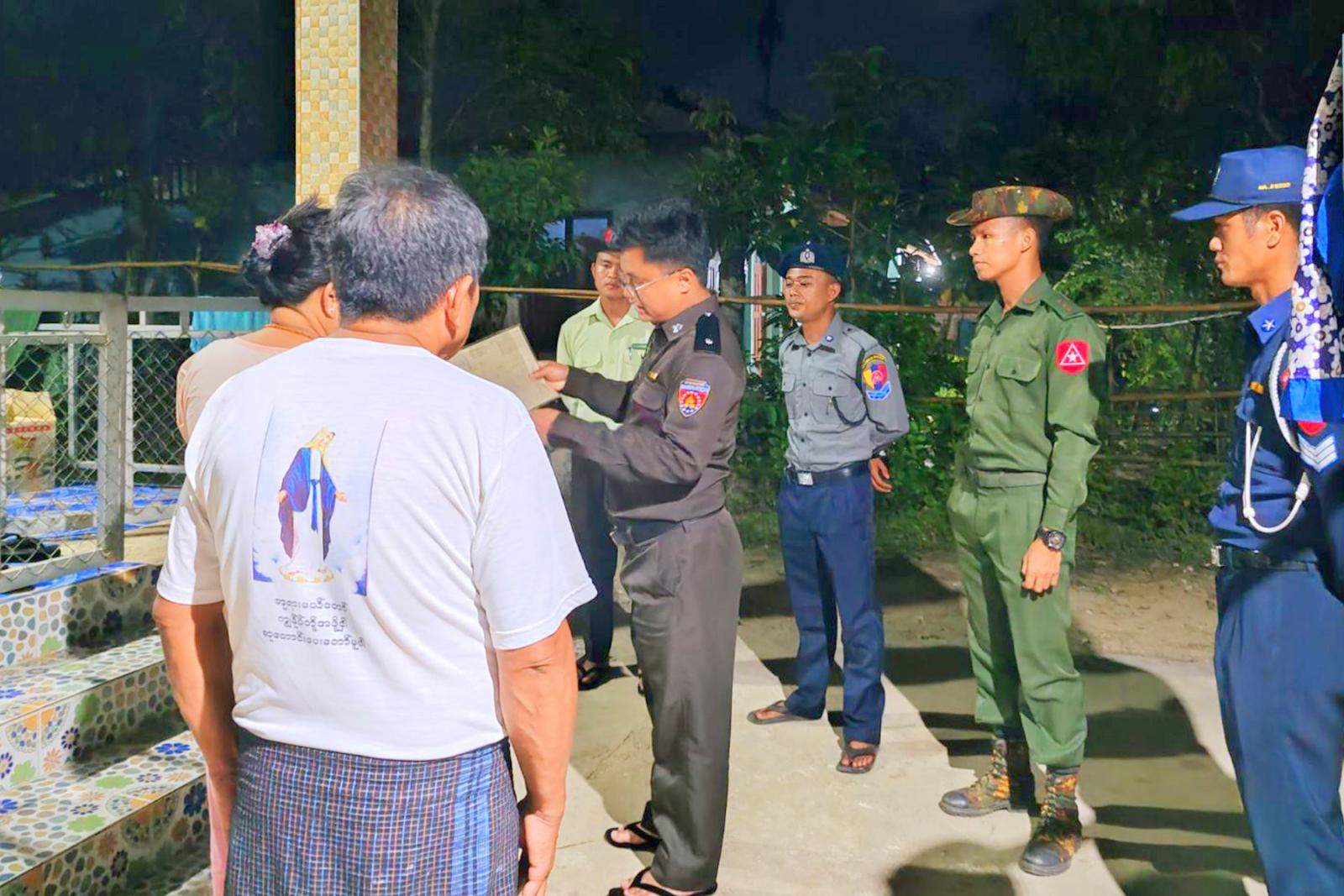 မိုင်းယောင်းမြို့နယ်တွင် ဧည့်စာရင်း စစ်ဆေးဆောင်ရွက် Information And