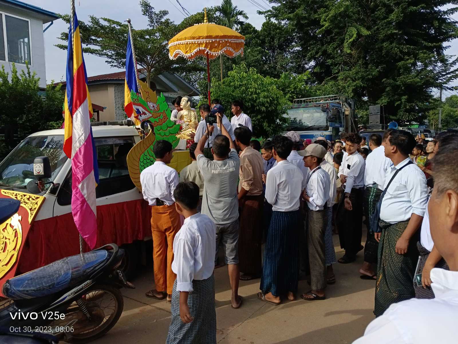 ရွှေကျင်မြို့နယ်တွင် ဝါကျွတ်ကာလ ကုသိုလ်တော်အဖြစ် ရှင်ဉပဂုတ္တမထေရ်မြတ