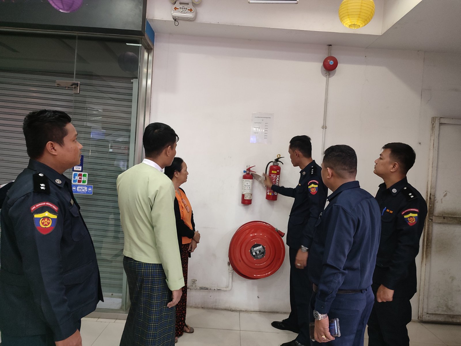စမ်းချောင်းမြို့နယ်၌ မီးဘေးကြိုတင်ကာကွယ်ရေး ဆောင်ရွက်ထားရှိမှုအား ကြည့