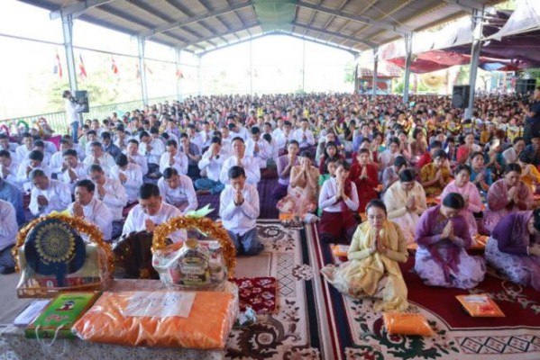 မွန်ပြည်နယ်ဝန်ကြီးချုပ် ဦးအောင်ကြည်သိန်း ချောင်းဆုံမြို့နယ်ရှိ ဆံတော်ရ