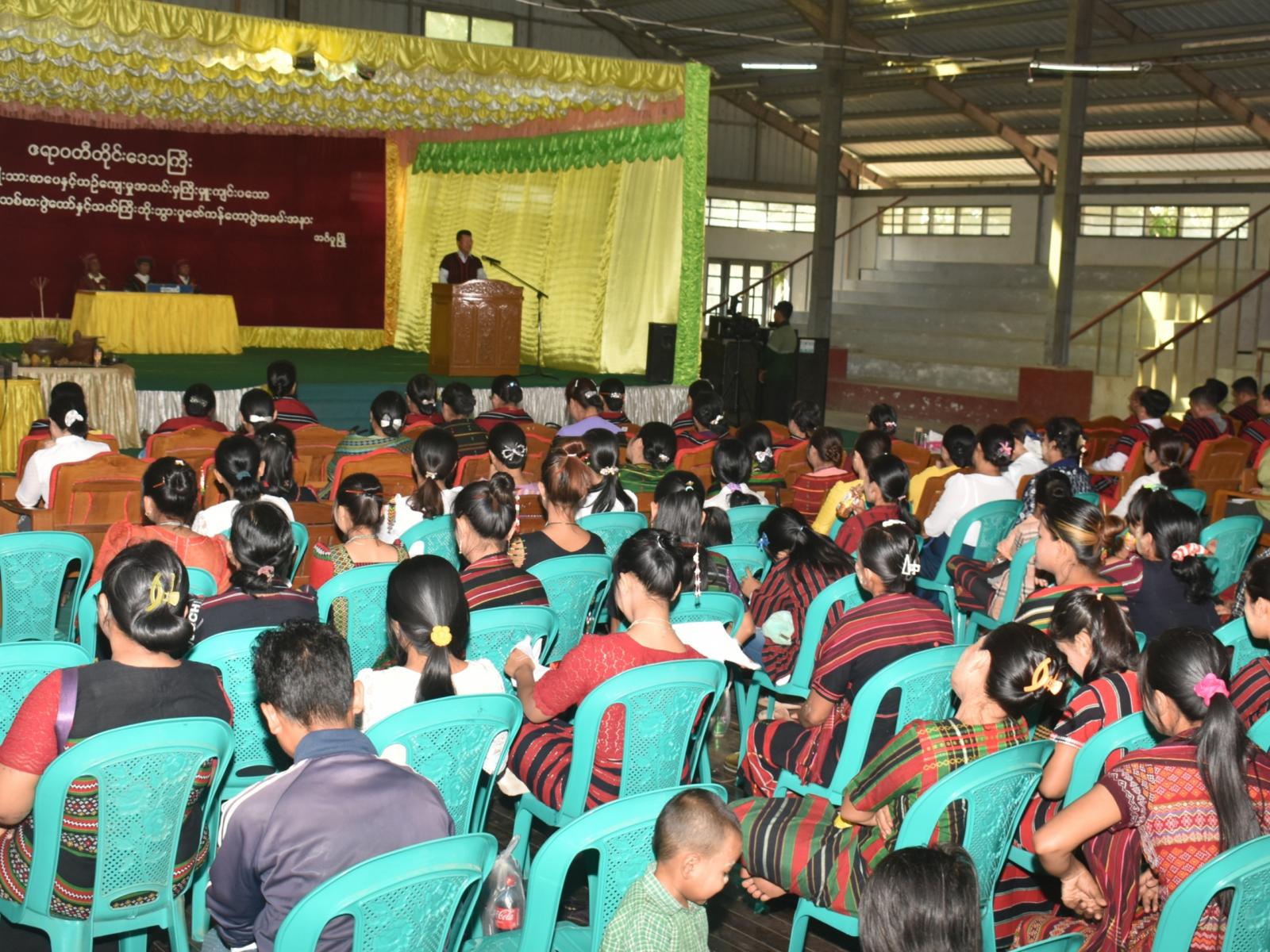 အင်္ဂပူမြို့နယ်တွင် အရှိုချင်းရိုးရာကောက်သစ်စားပွဲတော်နှင့် သက်က