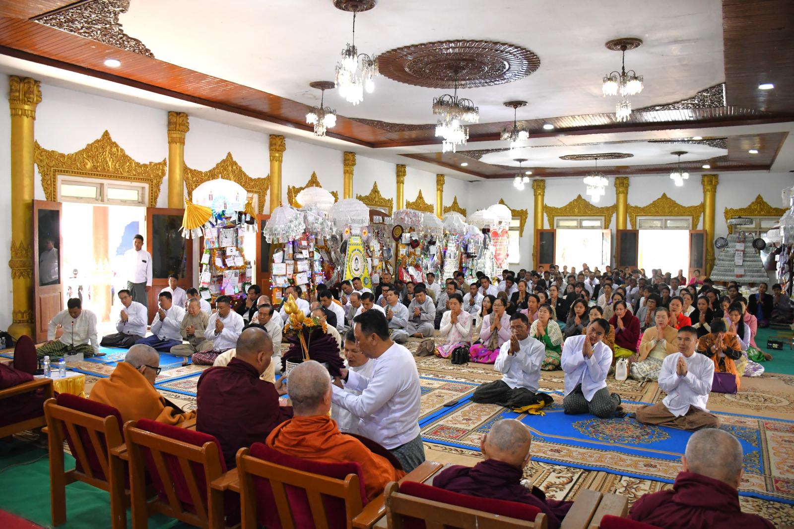 ကျိုင်းတုံမြို့လုံးကျွတ် ၅၁ ကြိမ်မြောက် စုပေါင်းမဟာဘုံကထိန်သင်္ကန်း ဆက