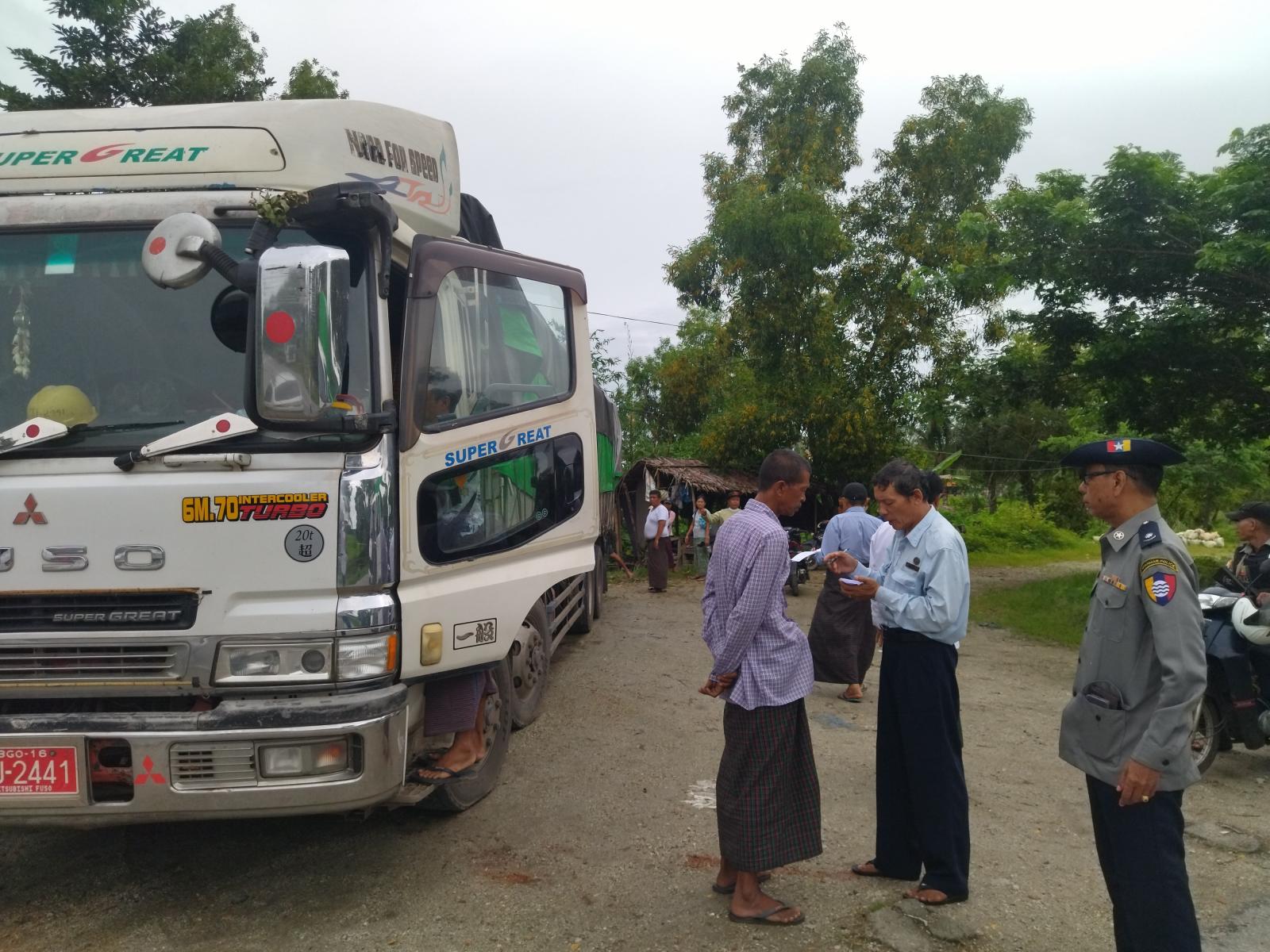 ကျိုက်လတ်မြို့နယ်အတွင်း ရပ်ကွက်၊ ကျေးရွာများ၌ ယာဉ်စည်းကမ်း လမ်းစည်းကမ်း