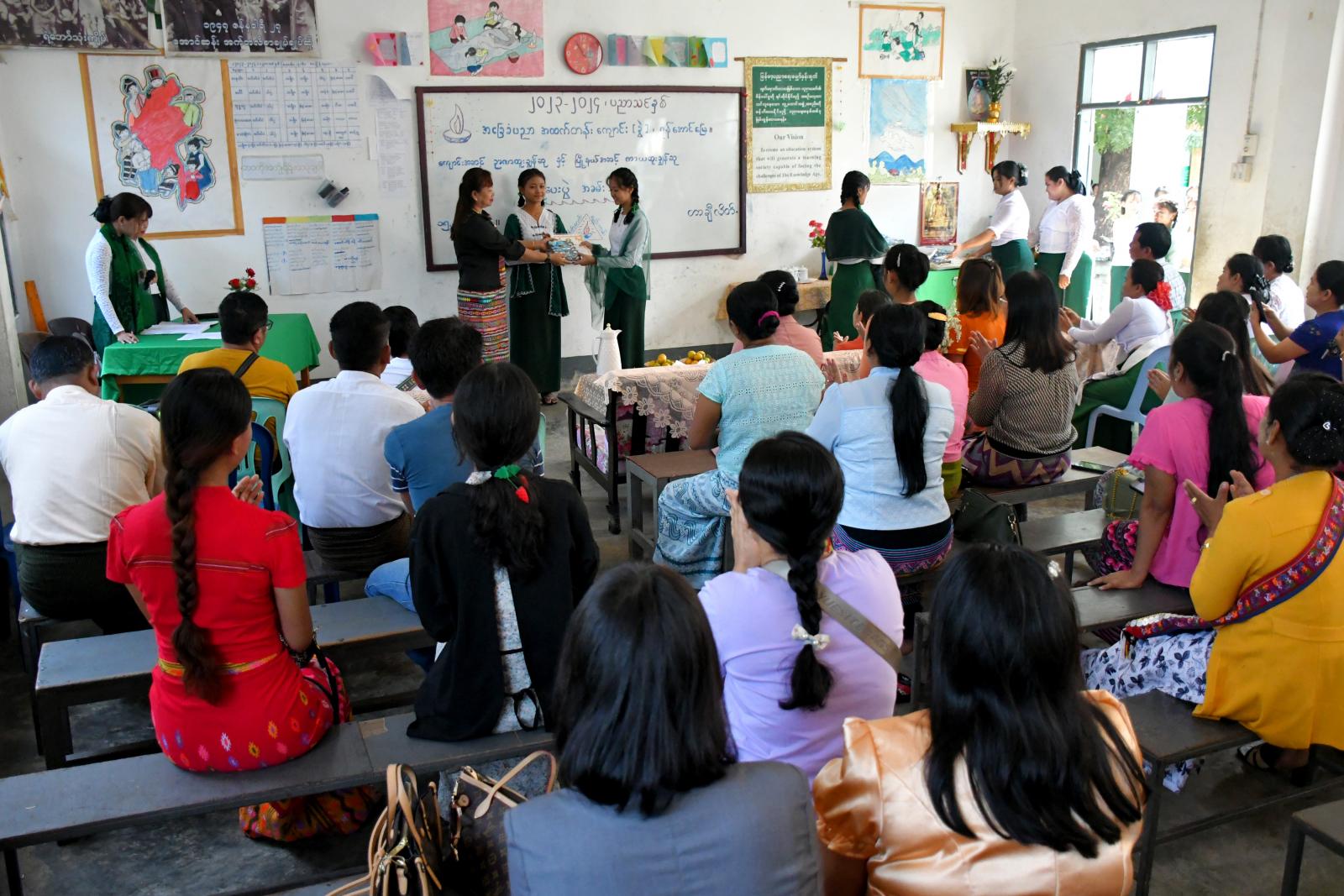 တာချီလိတ်မြို့ အ ထ က ခွဲ ရန်အောင်မြေကျောင်း၌ ၂၀၂၃ ၂၀၂၄ ပညာသင်နှစ် ပညာရည