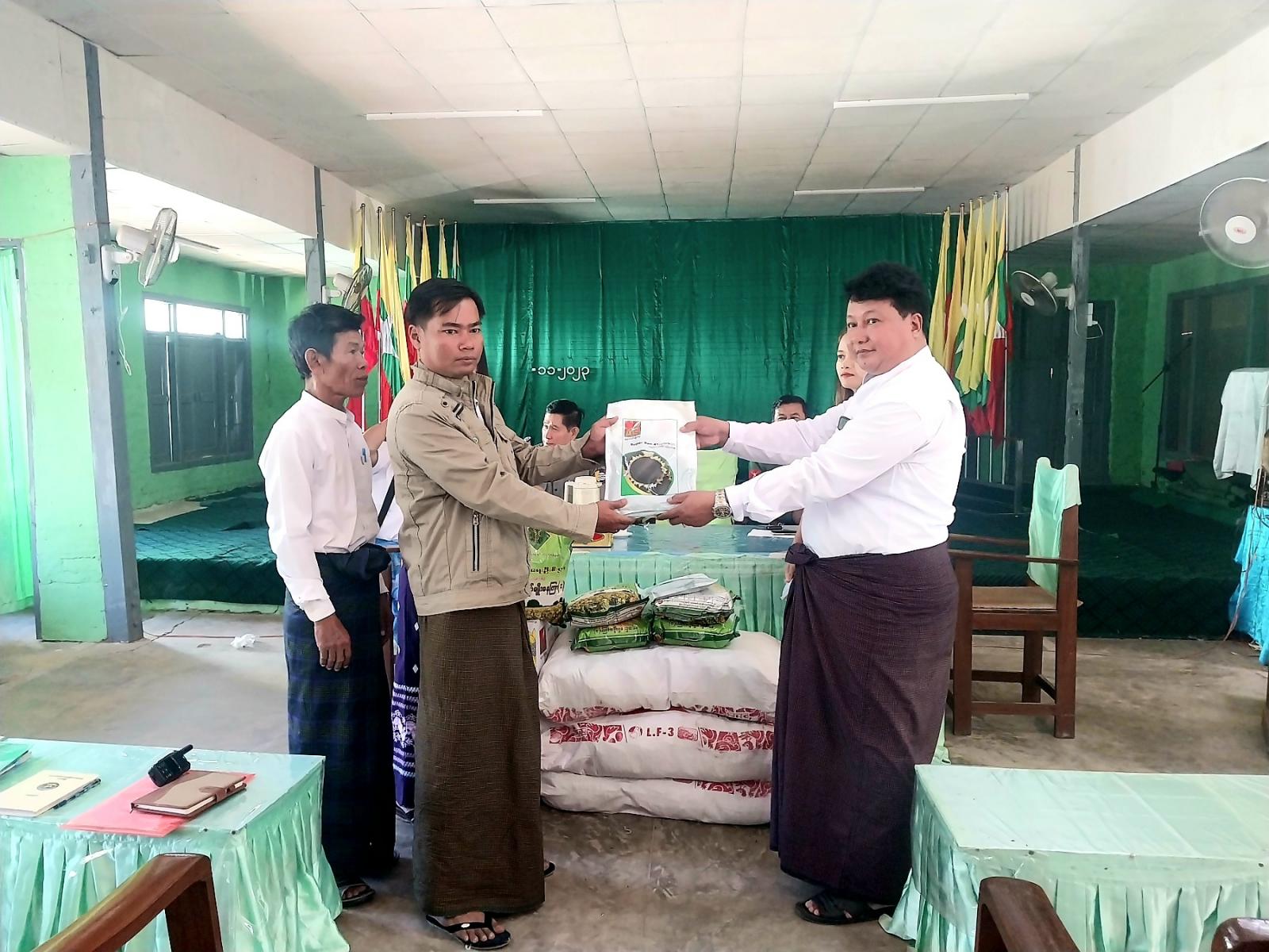 သာပေါင်းမြို့နယ်တွင် ဒေသဖွံ့ဖြိုးတိုးတက်ရေး မြို့နယ်စီမံအုပ်ချုပ်ရေးအဖ