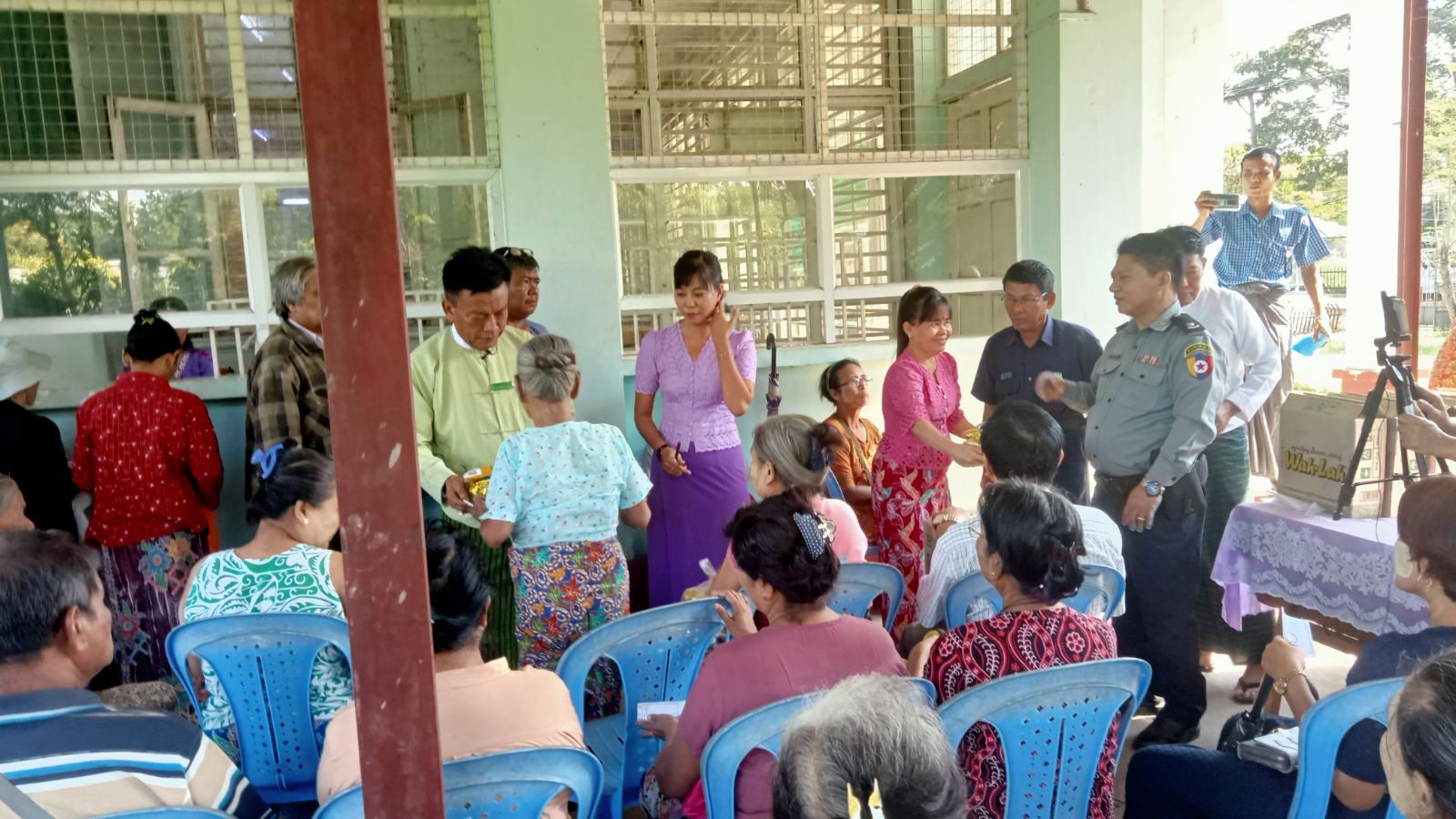 လှိုင်သာယာ အရှေ့ပိုင်း မြို့နယ် မြန်မာ့စီးပွားရေးဘဏ်တွင် ရန်ကုန်တိုင