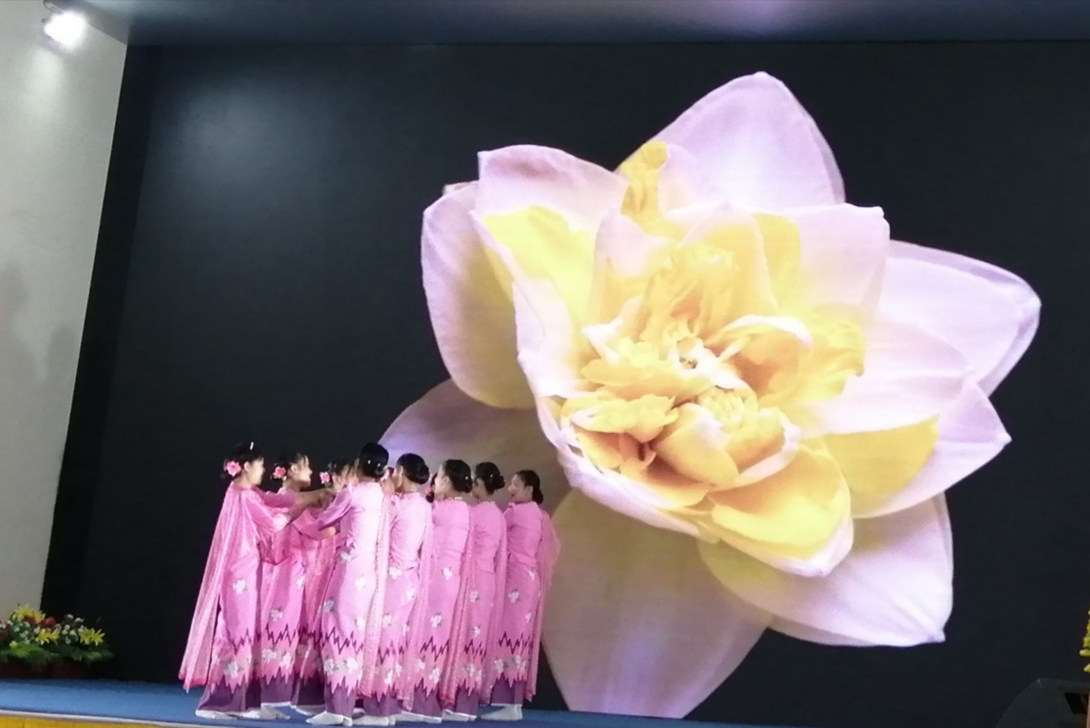 မန္တလေးတိုင်းဒေသကြီး၊ အမျိုးသမီးများအပေါ် အကြမ်းဖက်မှုပပျောက်ရေးနေ့ ၁၆