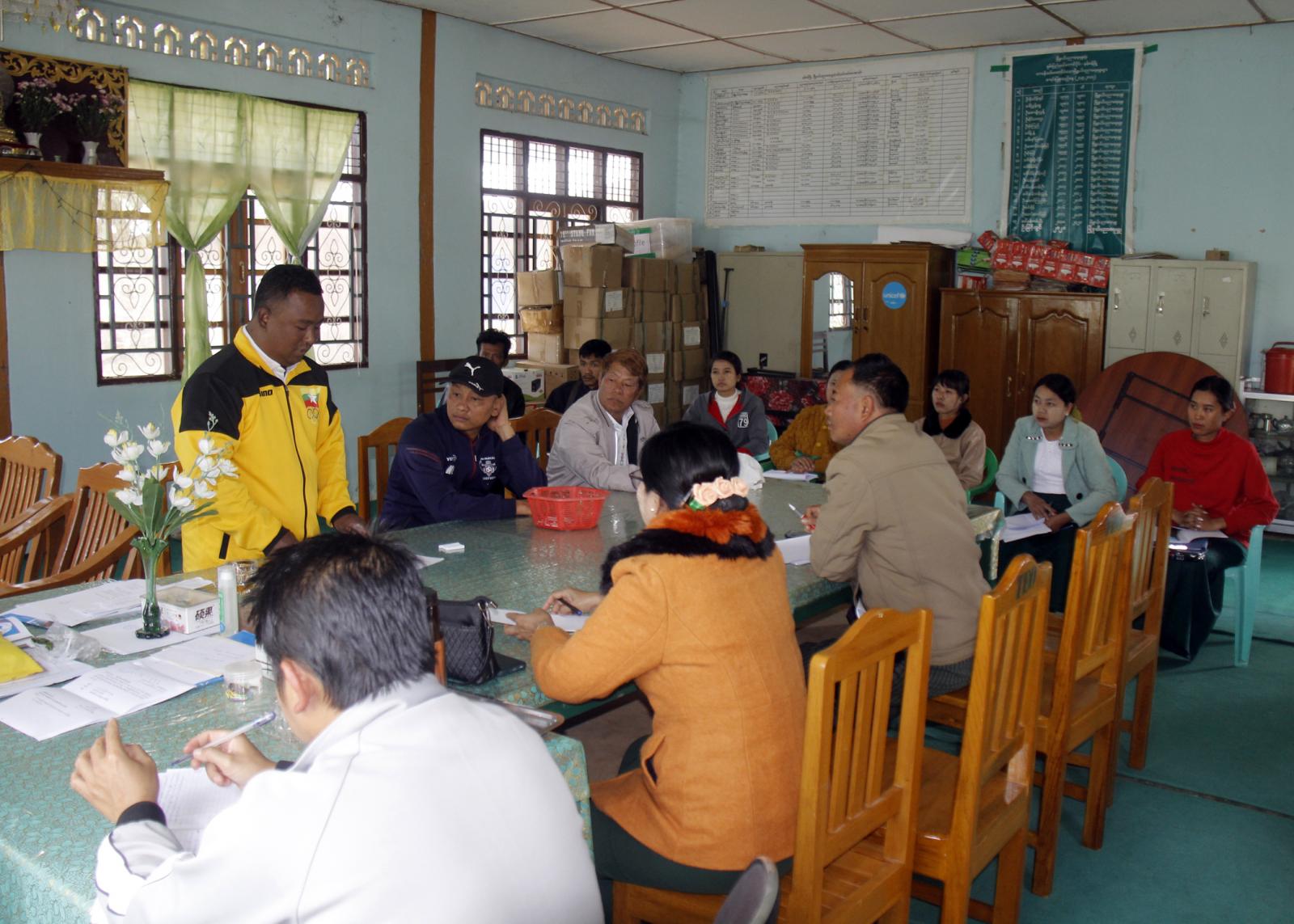 နမ့်စန်တွင် အခြေခံပညာကျောင်းပေါင်းစုံ အသက် ၁၃ နှစ်အောက် အမ