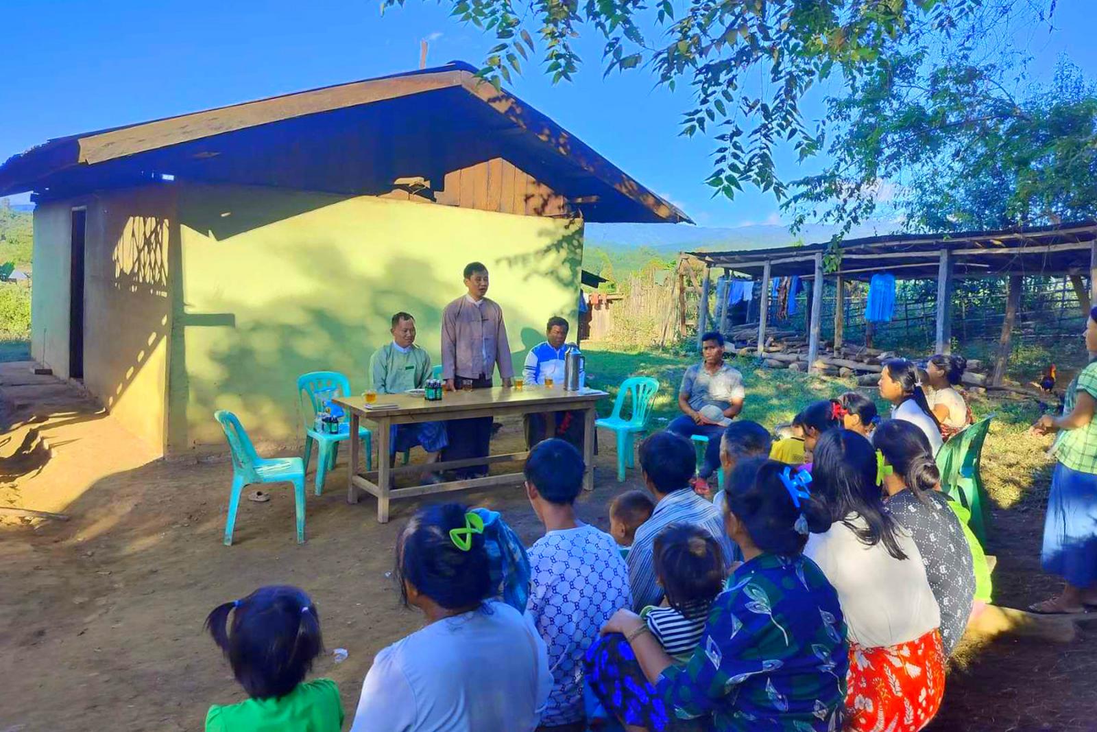 မိုင်းယောင်းမြို့၌ မီးခိုးမြူငွေ့ကင်းစင်ရေး အသိပညာပေးဟောပြော