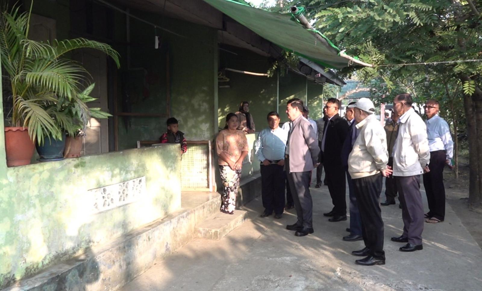 ရခိုင်ပြည်နယ်ဝန်ကြီးချုပ် ဦးထိန်လင်း စစ်တွေမြို့ရှိ ဝန်ထမ်းအိမ်ရာမ