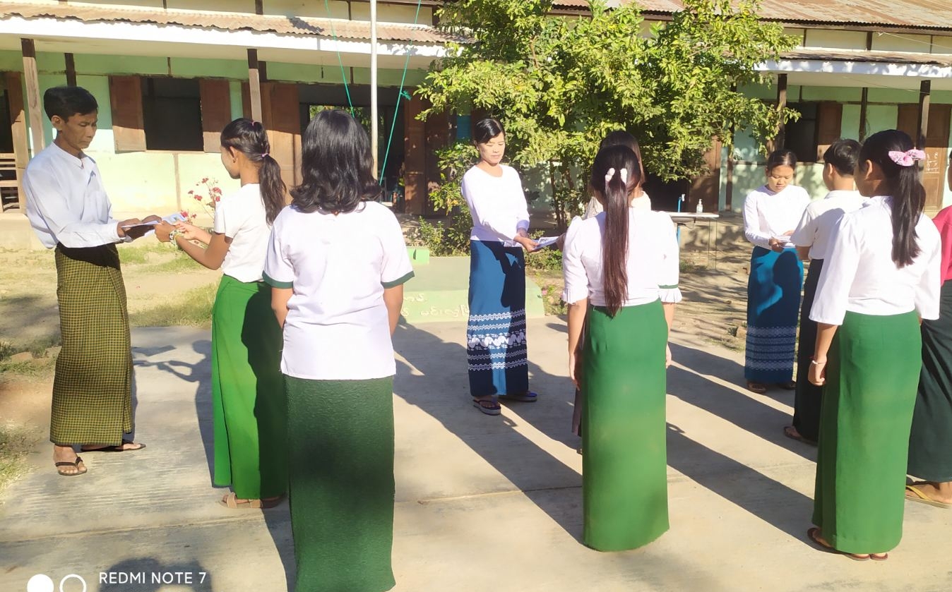 မင်းလှမြို့နယ်၌ ၇၆ နှစ်မြောက် လွတ်လပ်ရေးနေ့အထိမ်းအမှတ် သတင်းစကားလက်ကမ်းစာစောင်များ ဖြန့်ဝေ