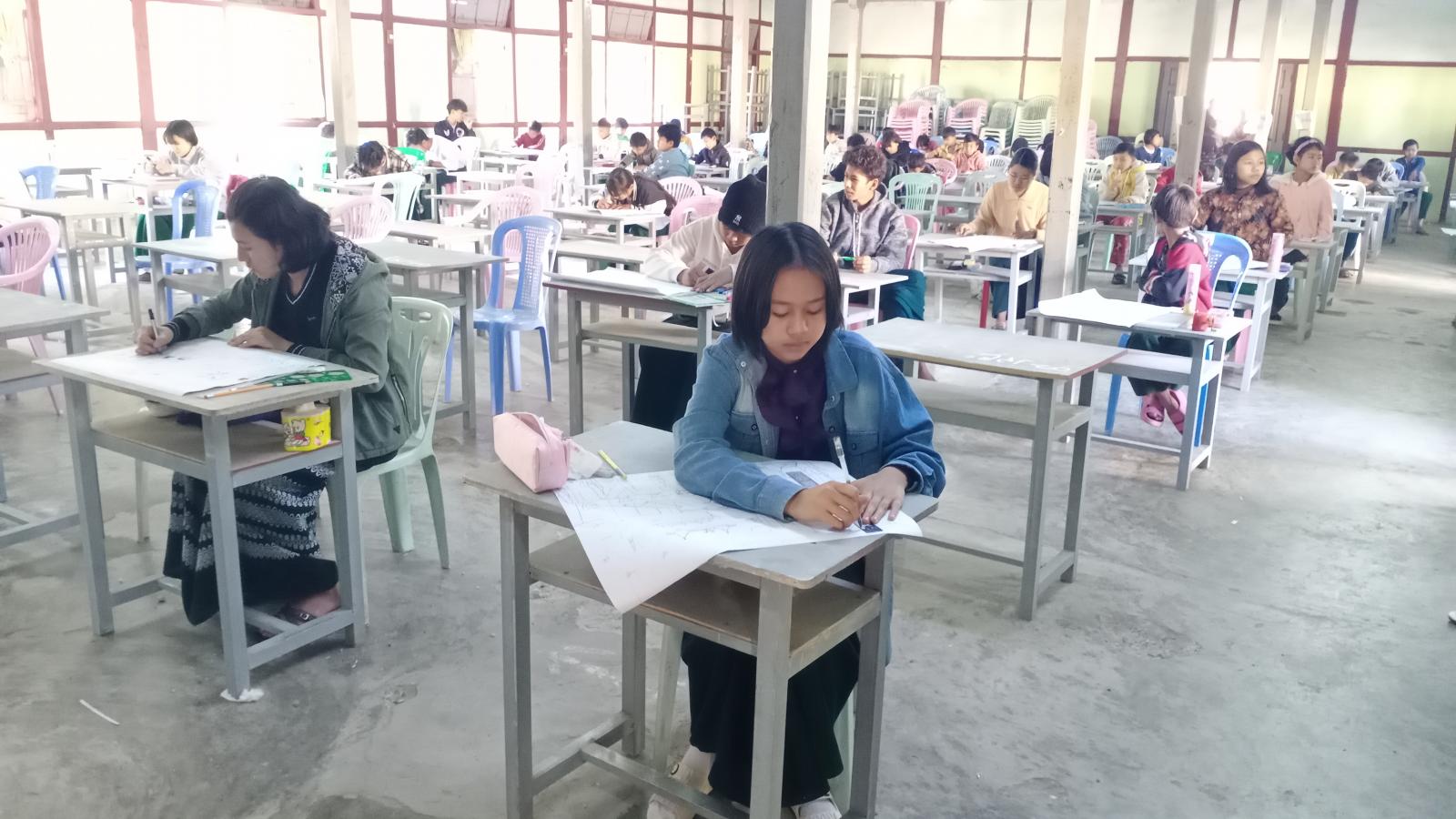 ကန့်ဘလူမြို့ အ ထ က ၁ ၌ ၇၇ နှစ်မြောက် ပြည်ထောင်စုနေ့ အထိမ်းအမှတ