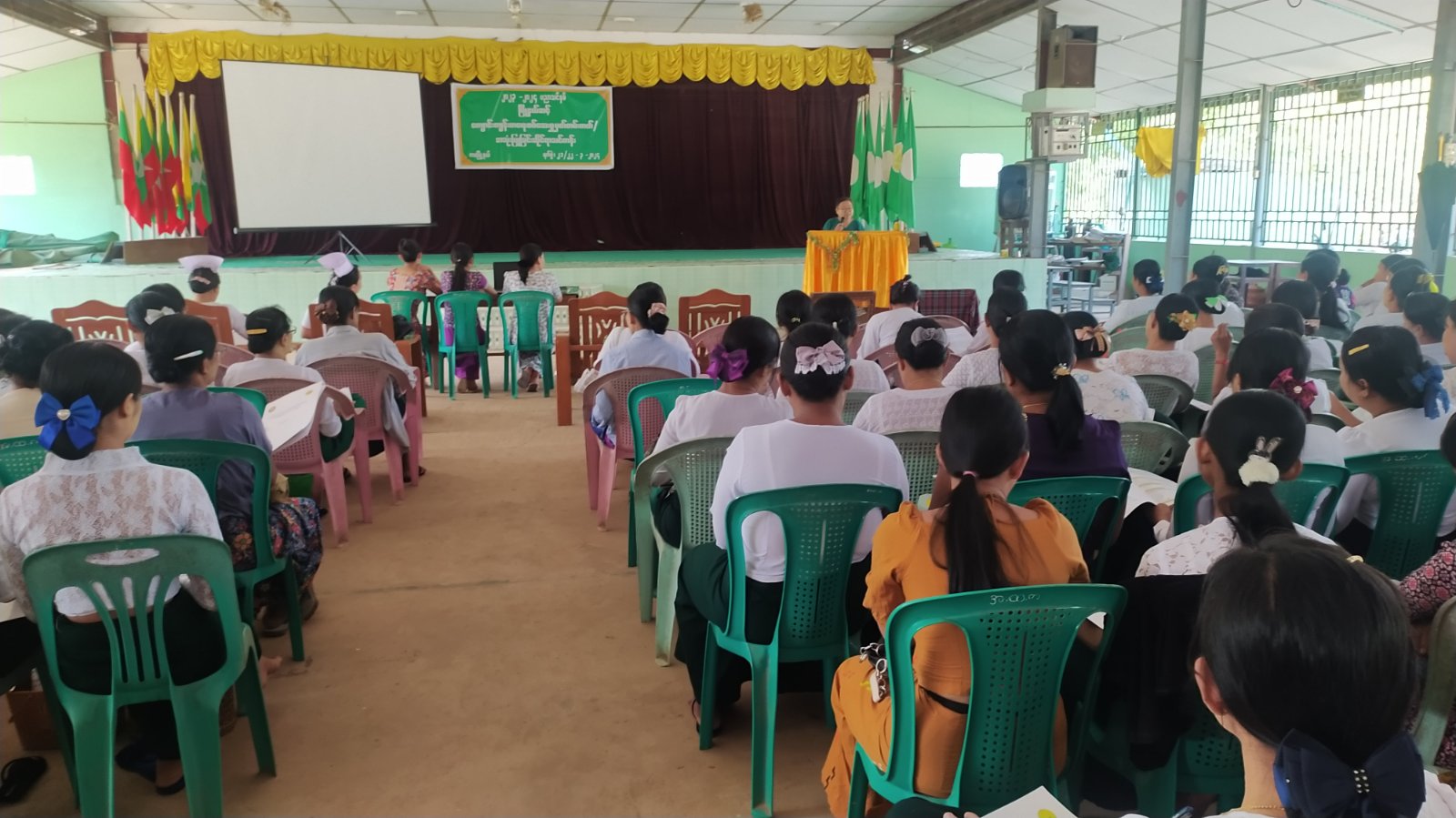 ကဝမြို့နယ်၌ ကျောင်းကျန်းမာရေးစစ်ဆေးမှုမှတ်တမ်းကတ် အသုံးပြုခြင်းဆိုင်ရာ