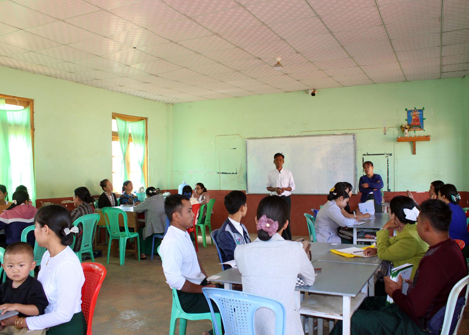 နမ့်စန်တွင် မြို့နယ်အဆင့် အခြေခံပညာအလယ်တန်းနှင့် မူလတန်းဆင့် ဘာသာရပ်စွမ