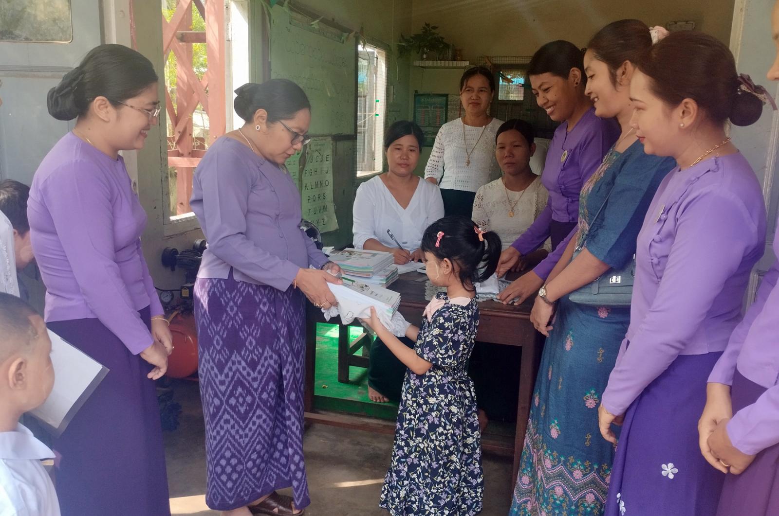 သရက်မြို့၌ ၂၀၂၄ ၂၀၂၅ ပညာသင်နှစ် ကျောင်းအပ်နှံခြင်းများ လက်ခံဆောင်ရွက