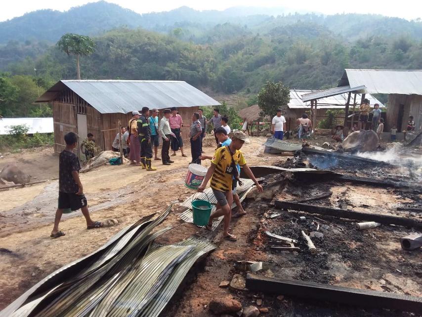 မိုင်းဖြတ်မြို့နယ်၌ ဆိုလာဘက်ထရီ အပူလွန်ကဲရာမှ မီး လောင်မှုဖြစ်ပွား Information And Public