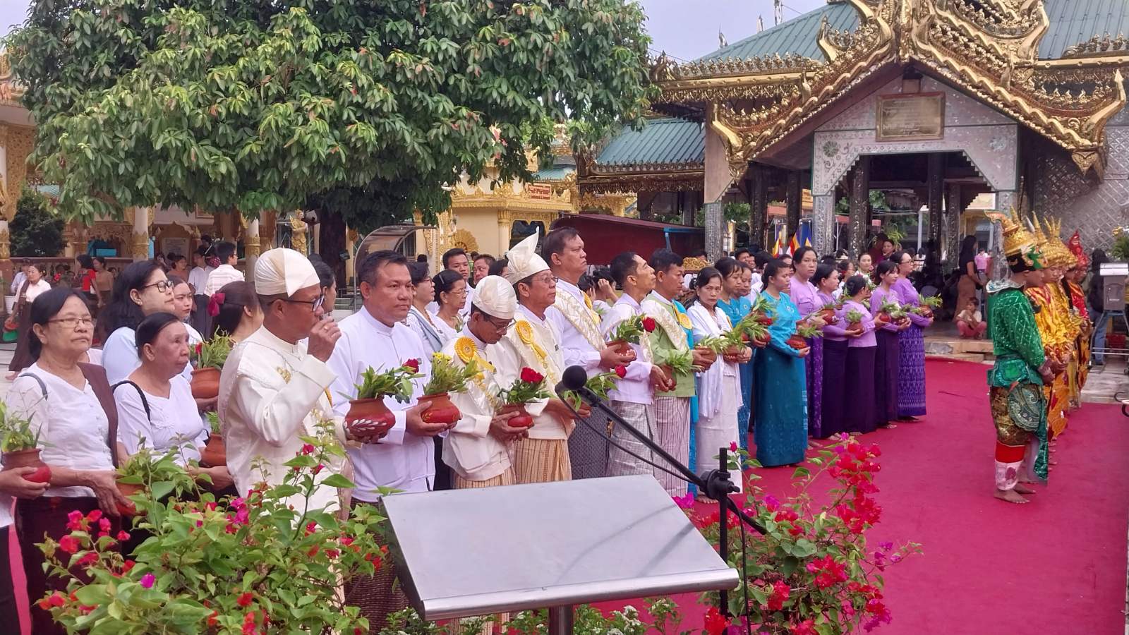 သင်္ဃန်းကျွန်းမြို့နယ် သမိုင်းဝင် ဆုတောင်းပြည့်ကျိုက္ကစံ ဆံတော်ရှင