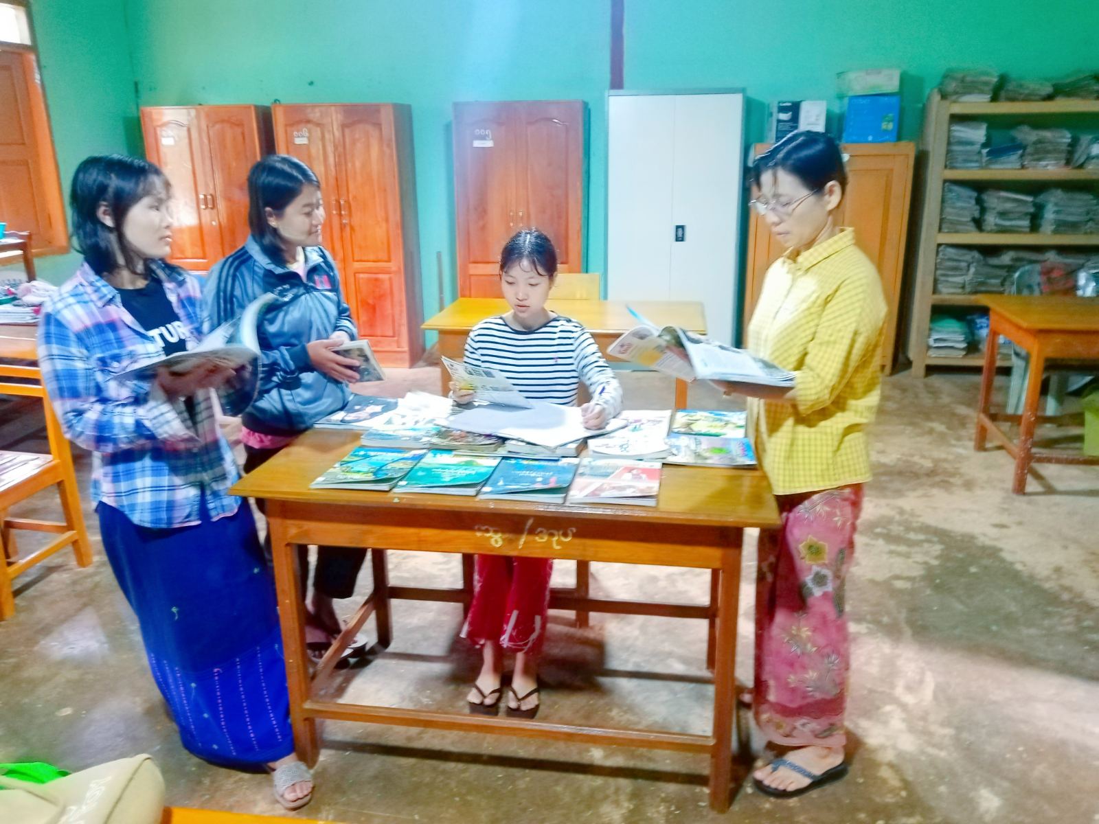 လိပ်သိုမြို့၌ စာဖတ်ရှိန်မြှင့်တင်ရေး Mobile စနစ်ဖြင့် ဌာနဆိုင်ရာရုံးမ