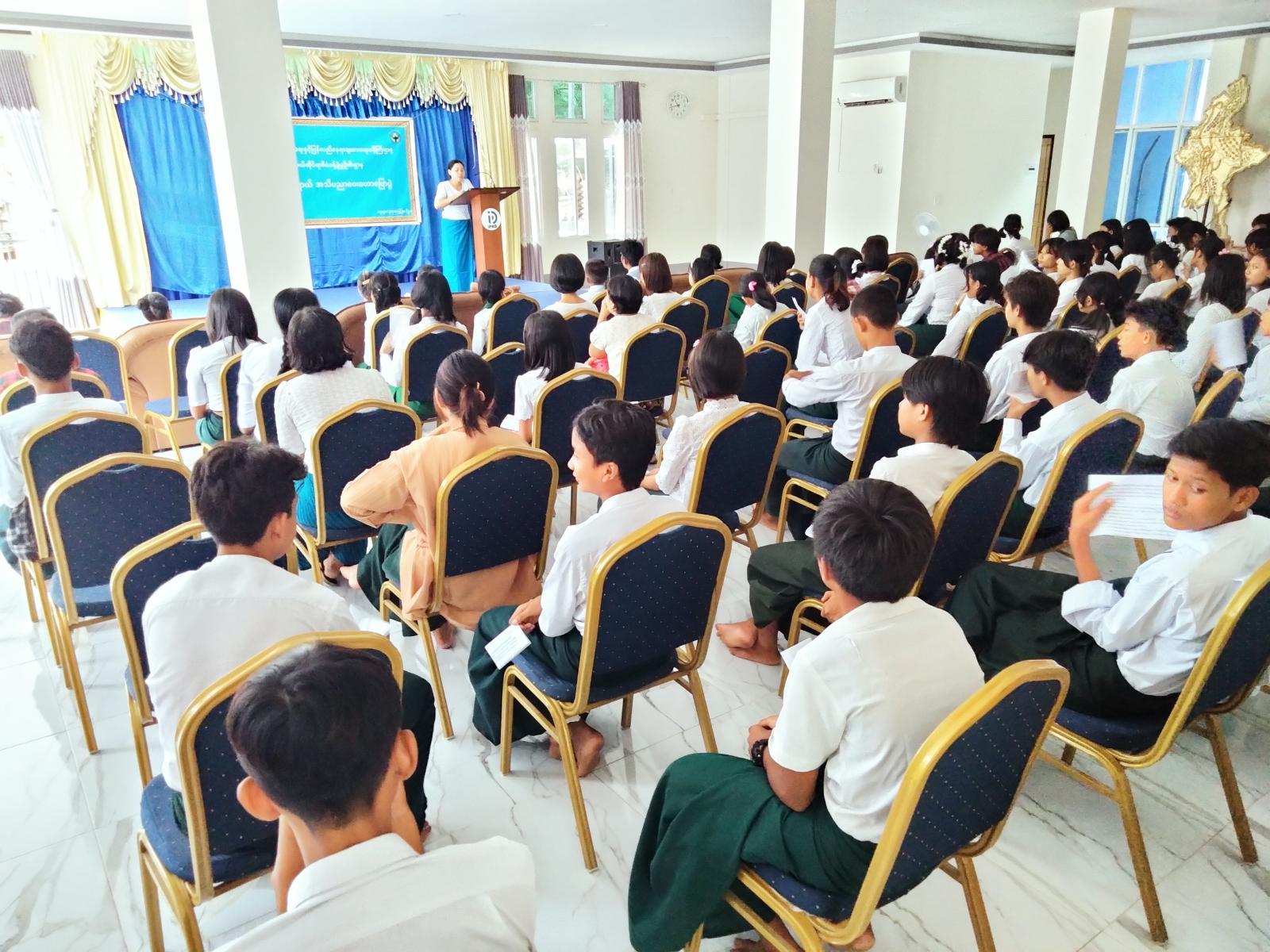 နတ်မောက်မြို့၌ သဘာဝဘေးအန္တရာယ်ကြိုတင်ကာကွယ်ရေး အသိပညာပေးဟောပြောပွဲပ